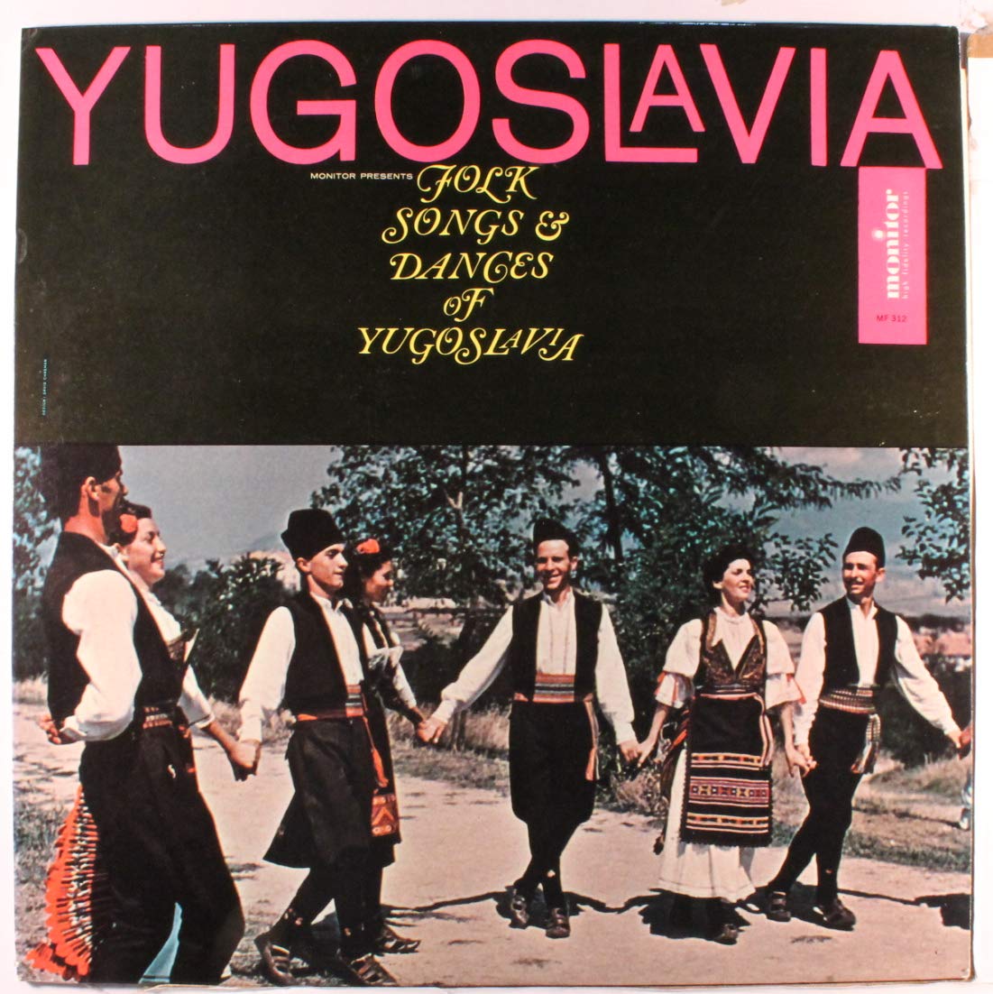 Amazon.com: Folk Songs and Dances of Yugoslavia [LP]: CDs & Vinyl