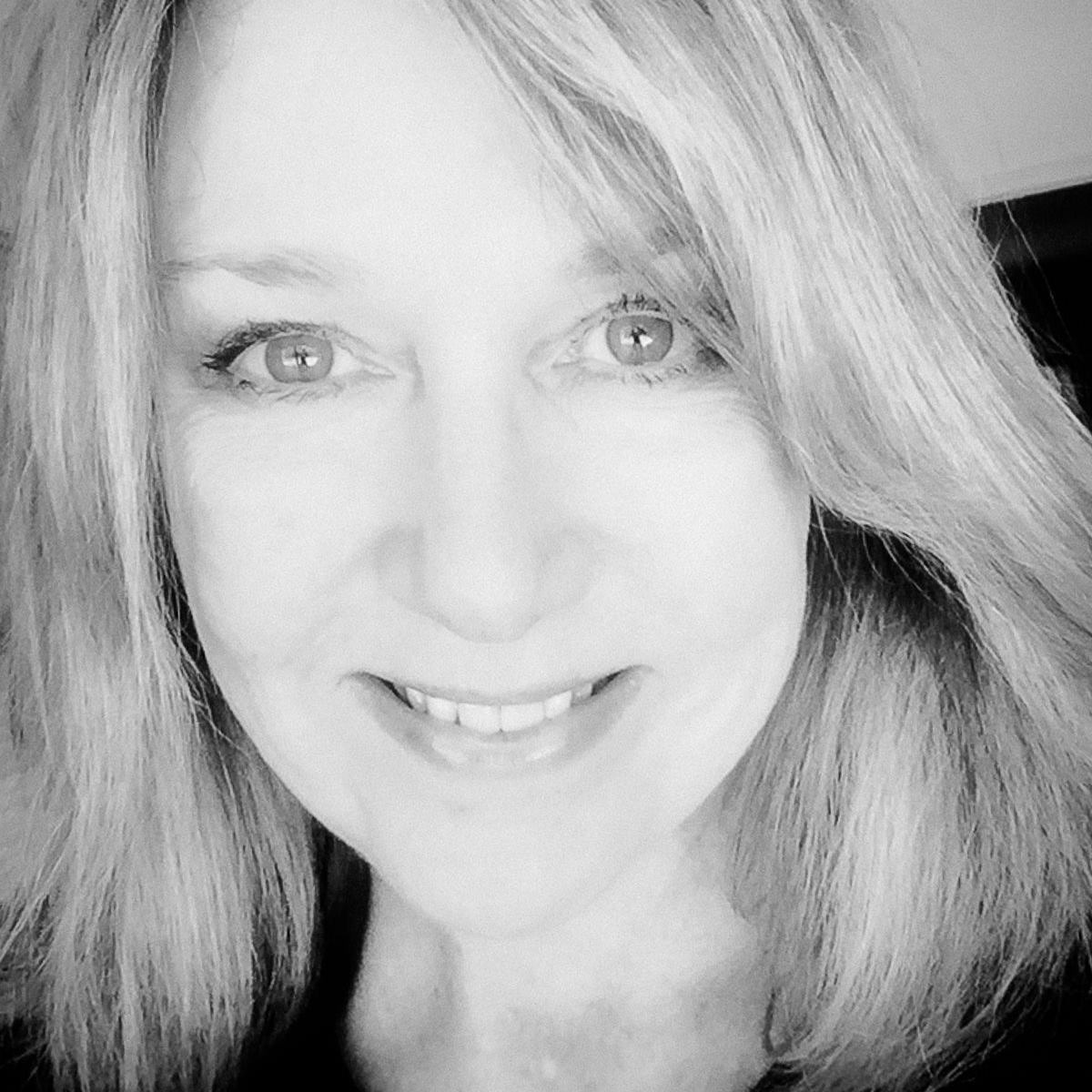 Amazon.com: Susan Mullen: books, biography, latest update