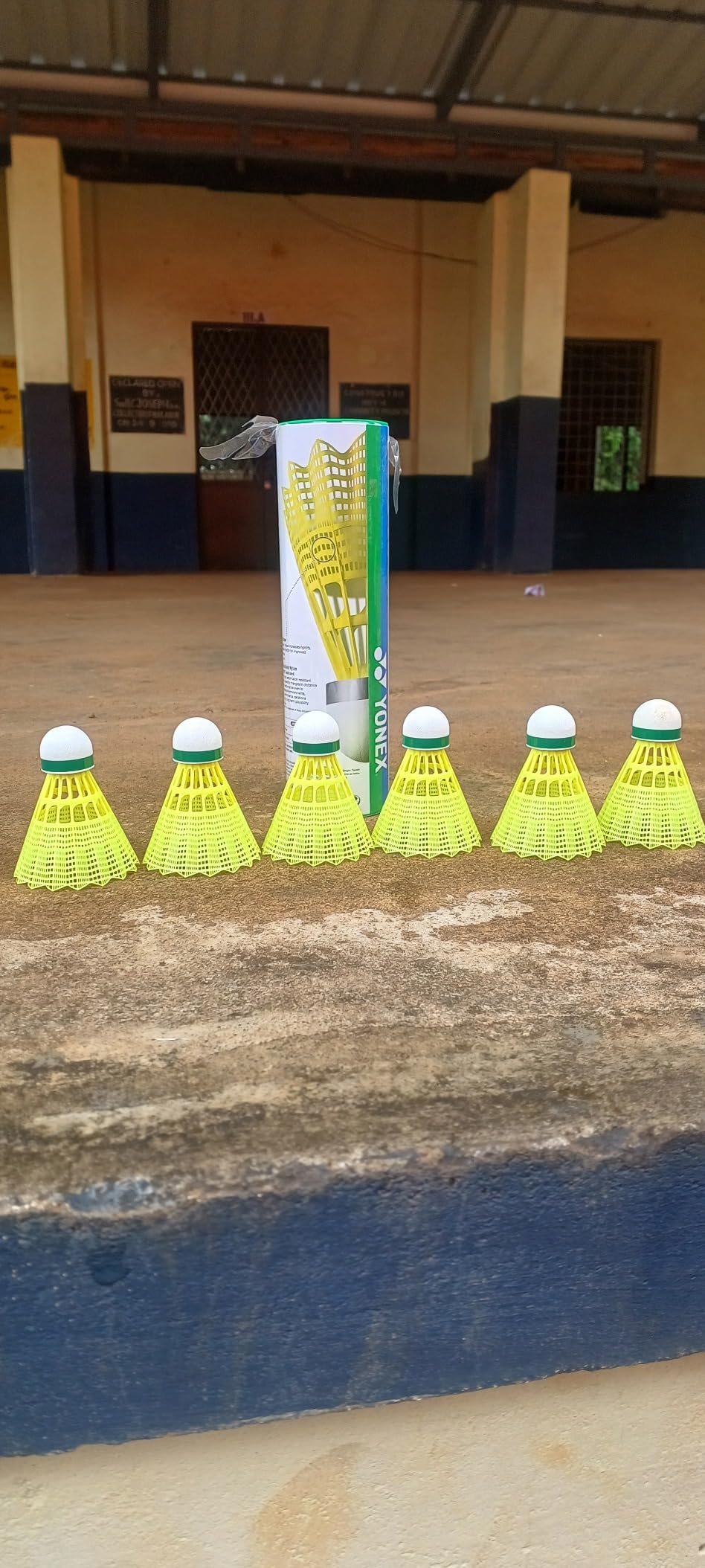 Yonex Mavis 350i Green Cap Nylon Shuttlecock (Yellow), Badminton ...