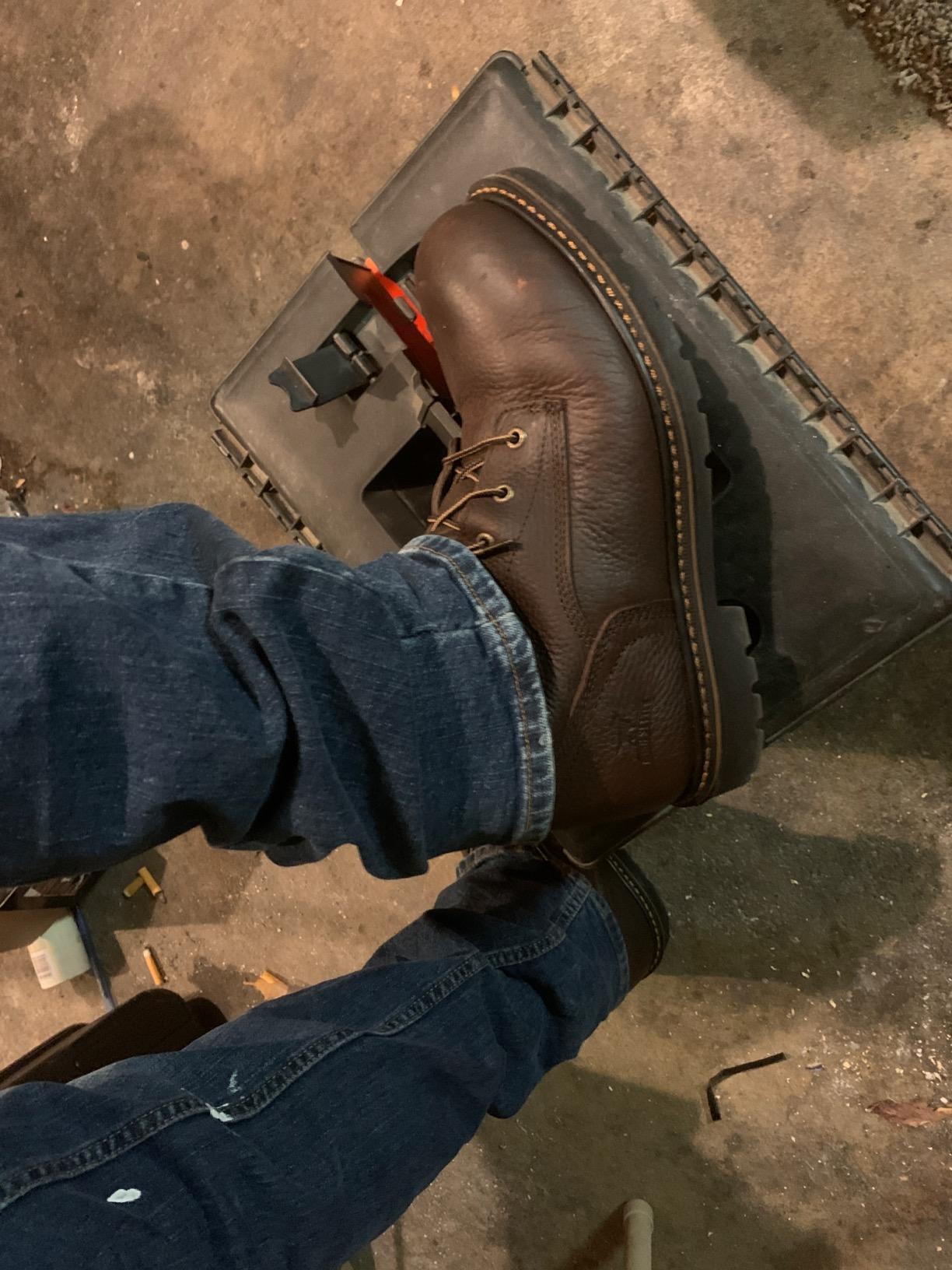 Amazon.com: Irish Setter Men's 83604 6" Aluminum Toe Work Boot,Brown,10 ...