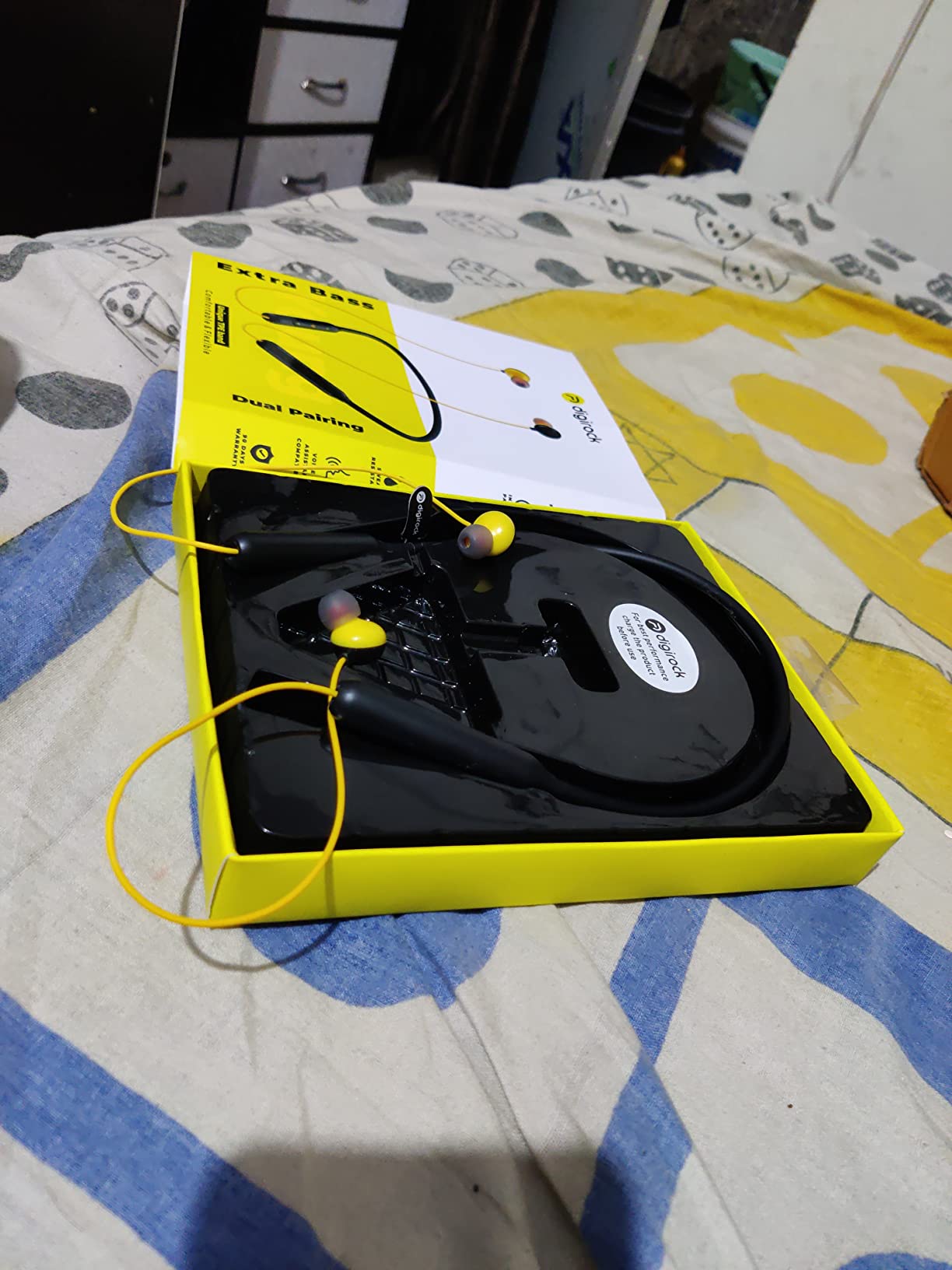 digirock NB401 (Yellow) with Strong bass, 15 Hours Long Play time ...