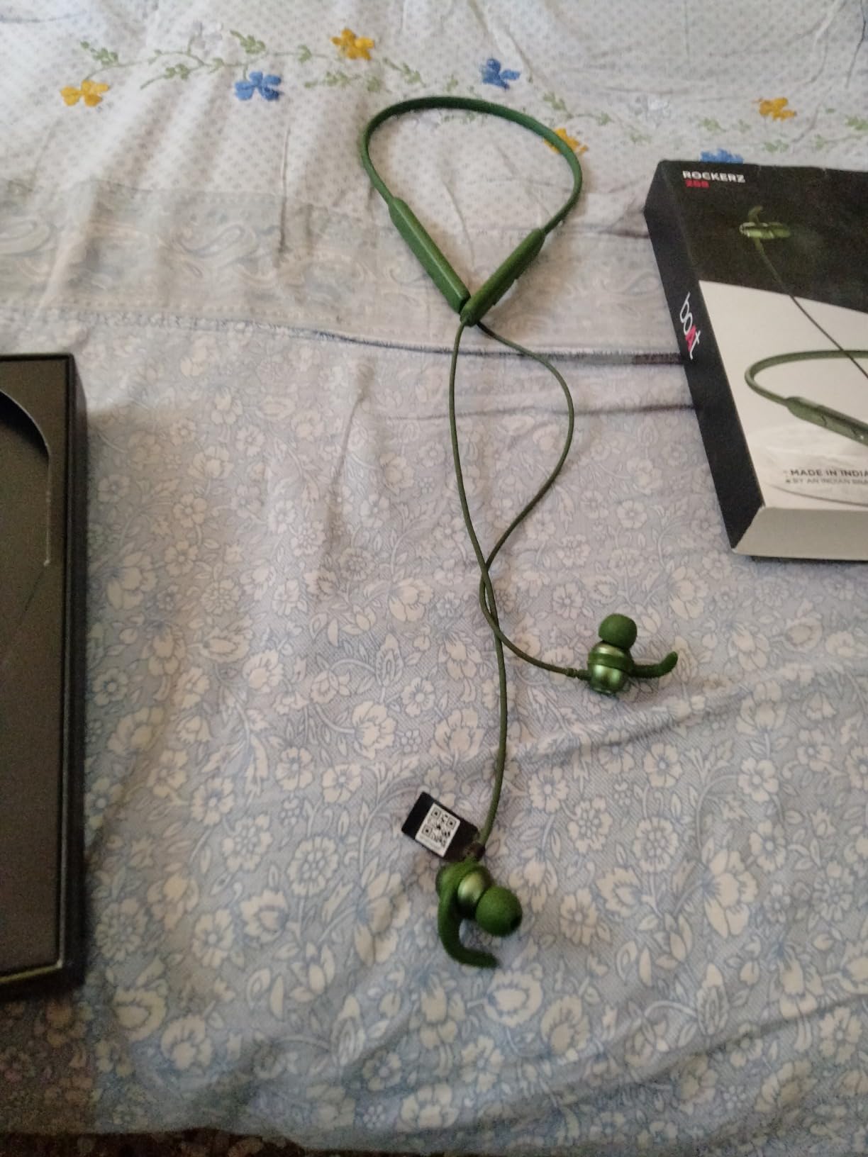 boAt Rockerz 268 Bluetooth in Ear Earphones with Beast™ Mode, ENx™ Mode ...