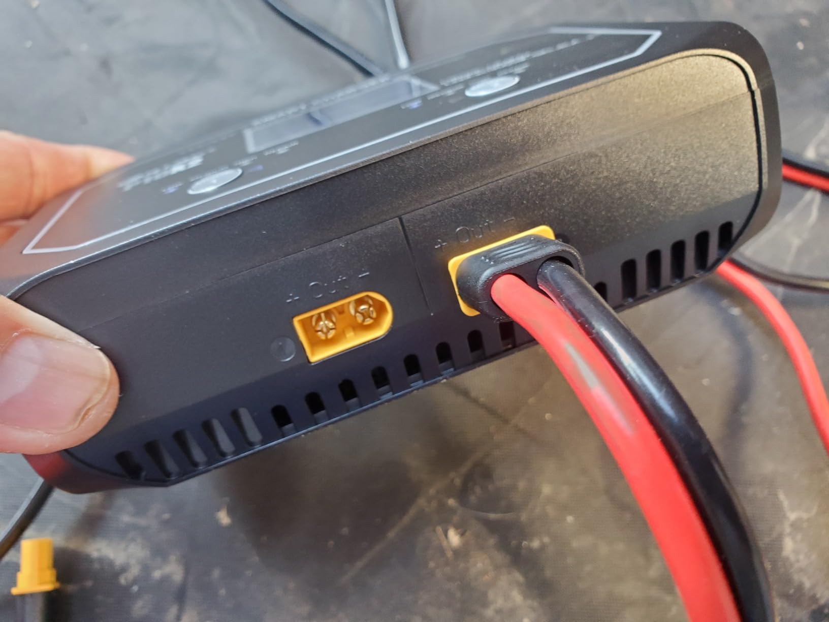 $14/mo - Finance 20-Amp (10-Amp Per Bank) Dual Smart Charger,Car ...