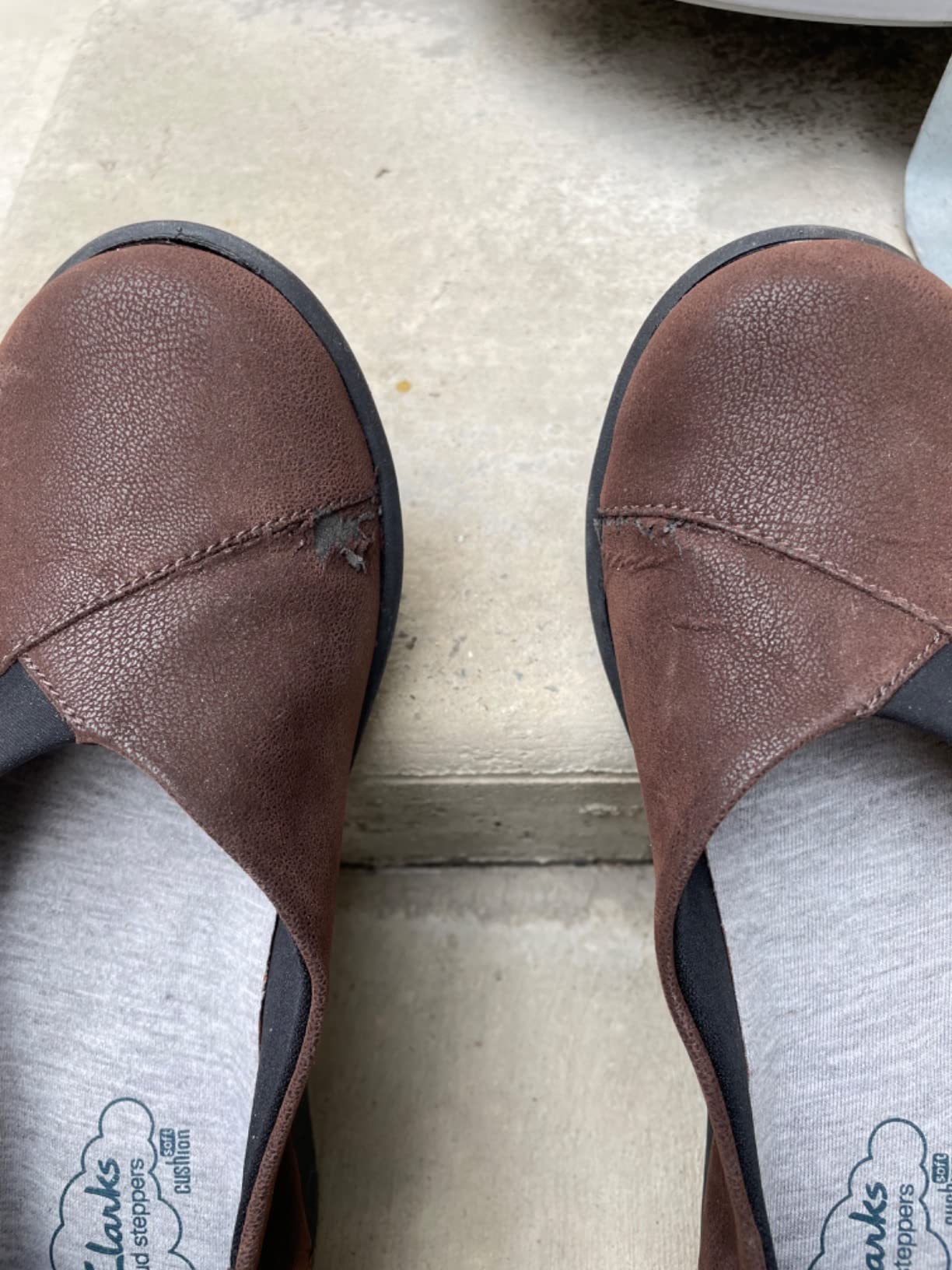 Amazon.com | Clarks Women's CloudSteppers Sillian Jetay Flat | Loafers ...