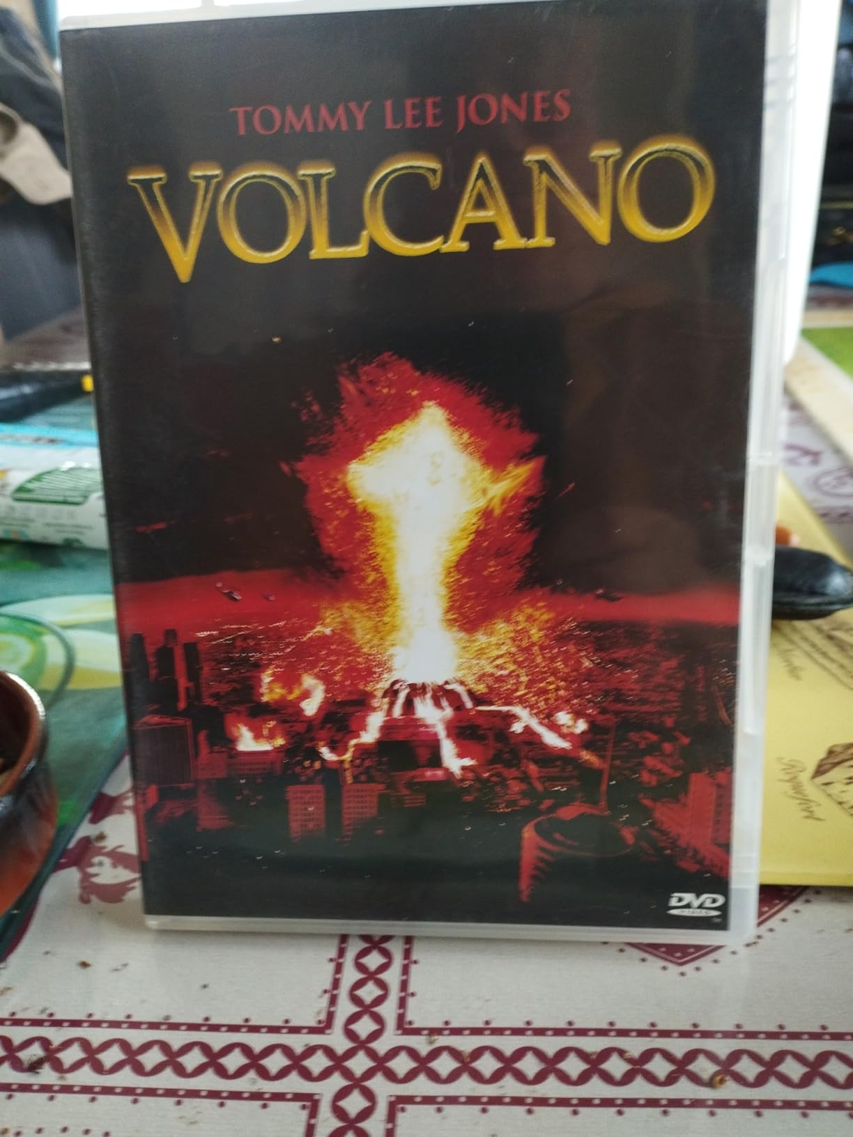 Volcano [VHS] : Amazon.fr: DVD et Blu-ray