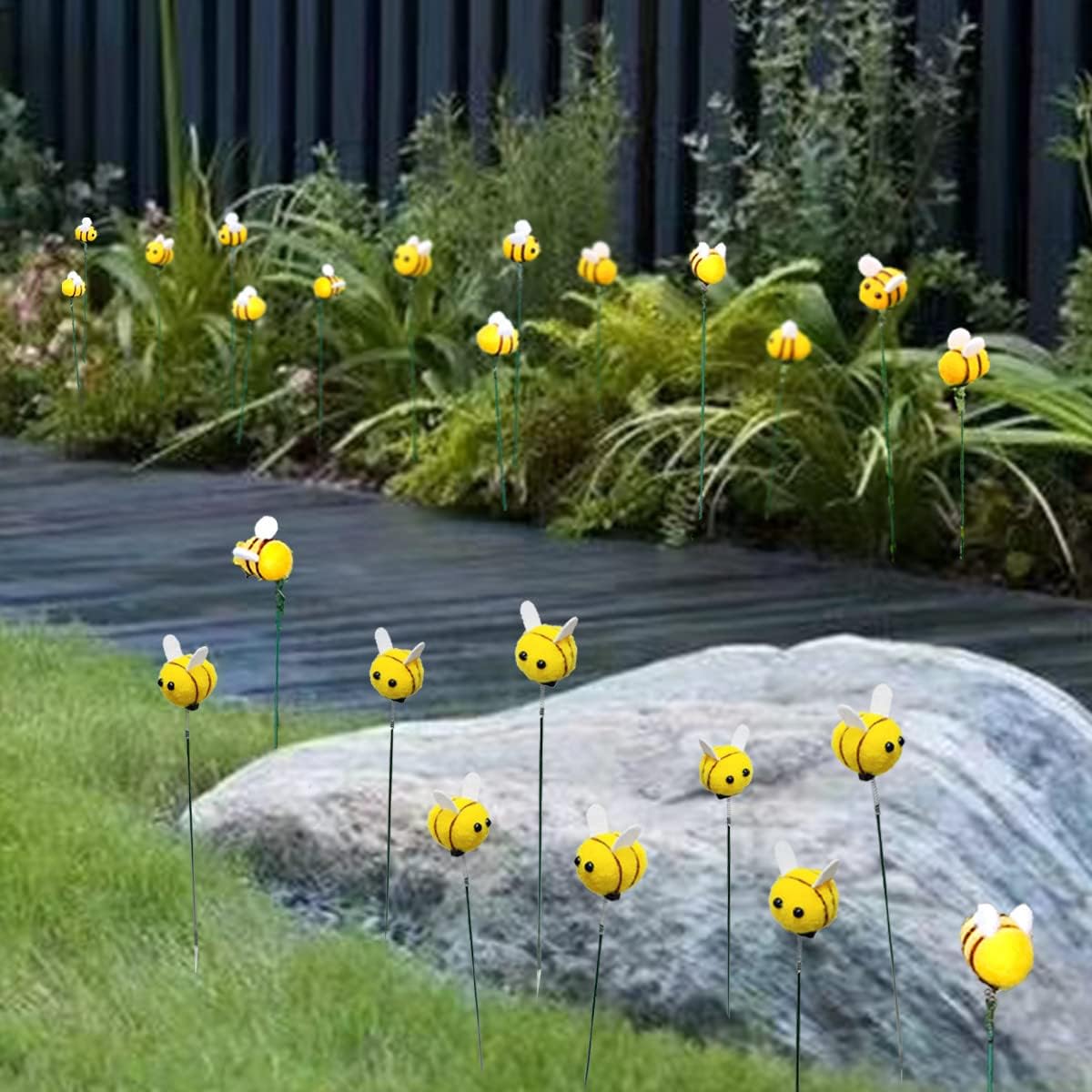 Amazon.com: 10PCS Bumble Bee Garden Stakes Decor Plush 3D Bumble Bee ...