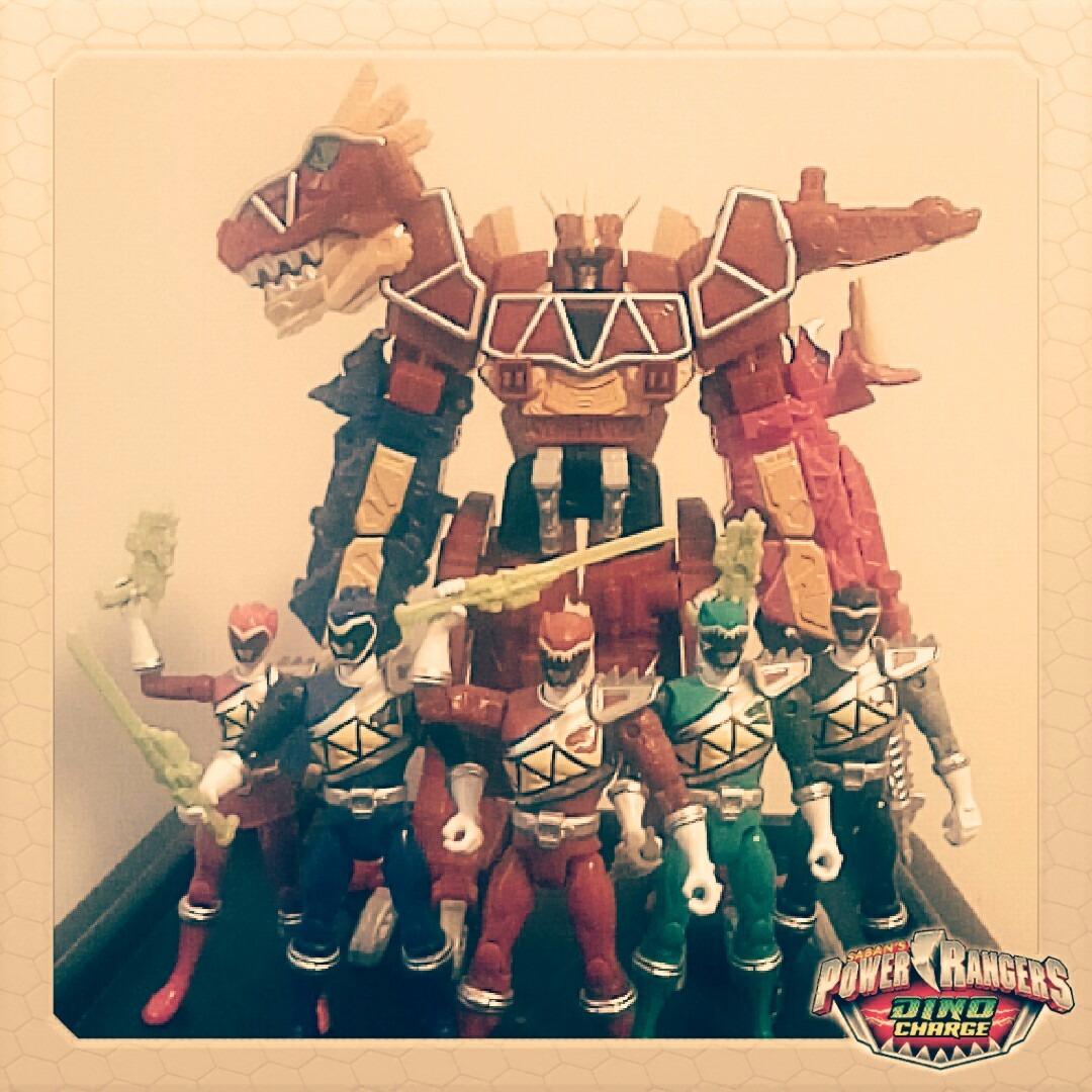 Amazon.com: Power Rangers Dino Charge - Dino Charge Megazord : Toys & Games