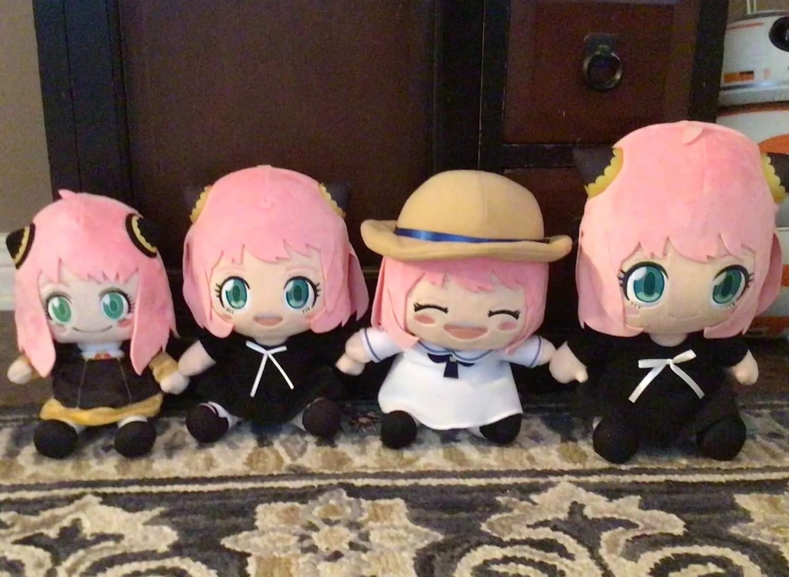 Amazon.com: Great Eastern Entertainment Spy X Family - Anya Forger ...