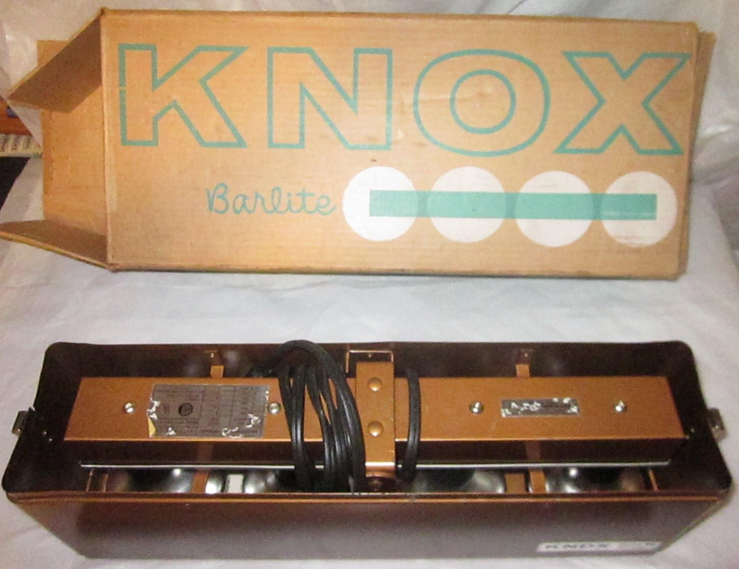 Amazon.com: KNOX Super K Barlite Photographer's 375 Watt Lamps in Case ...
