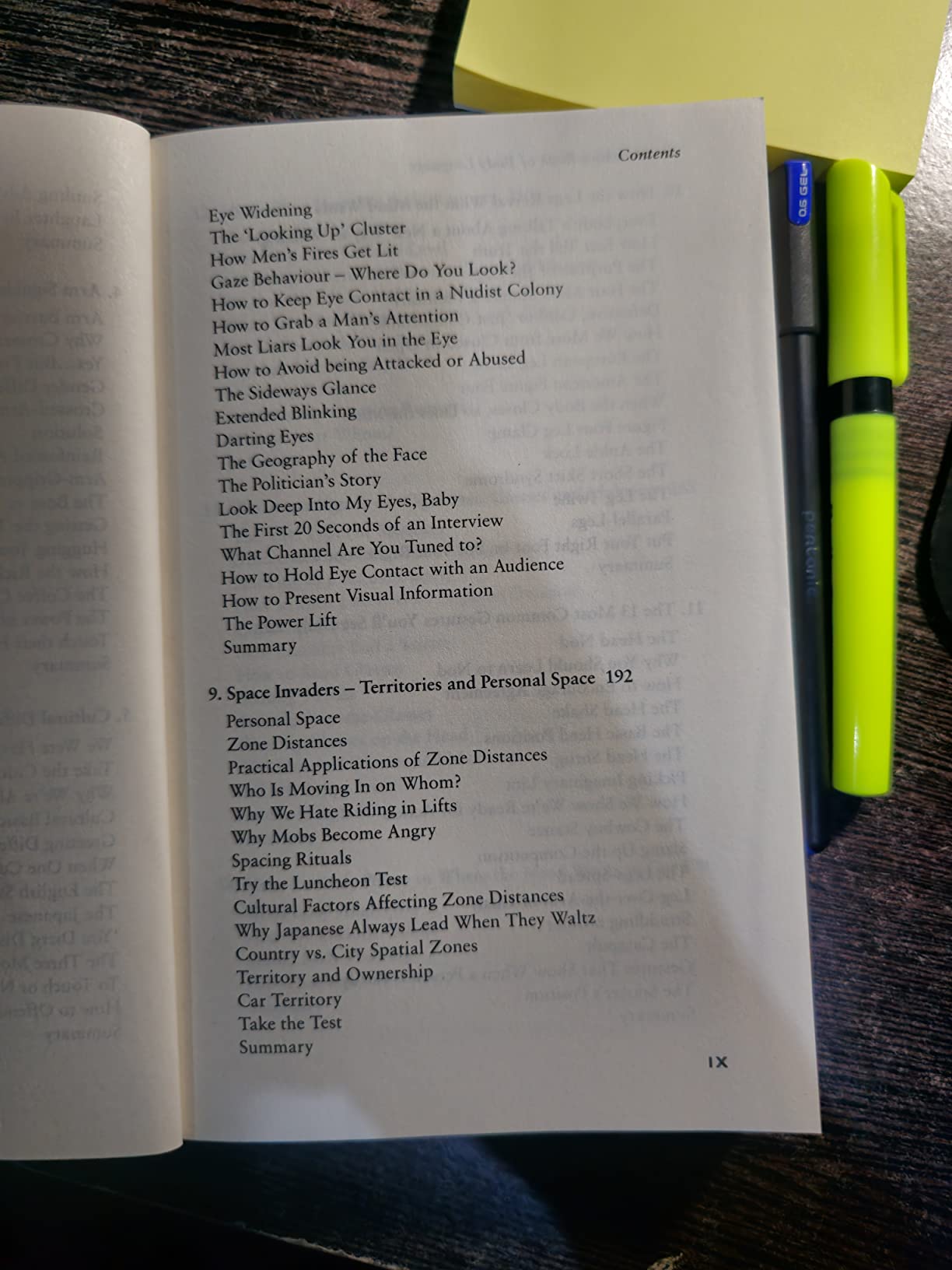 DEFINITIVE BK OF BODY LANGUAGE : Pease, Barbara, Pease, Allan: Amazon ...