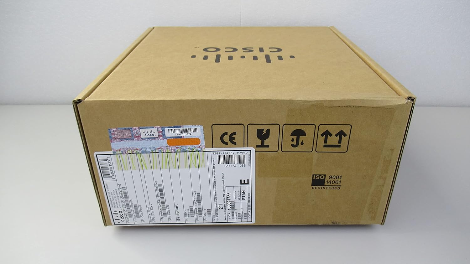 Amazon.com: CISCO DESIGNED ANT-4G-PNL-OUT-N= Multiband Panel Outdoor 4G ...