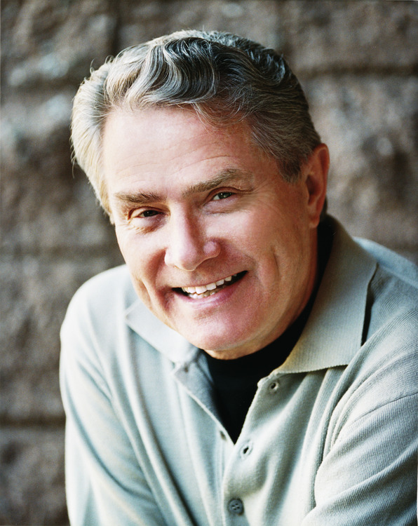 Amazon.com: Luis Palau: books, biography, latest update