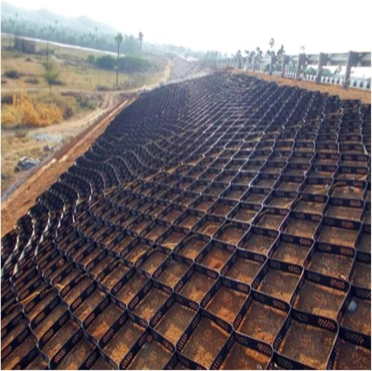 Amazon.com: Geogrid Grid Scalable 2" High Ground Topsoil/Gravel Grid ...