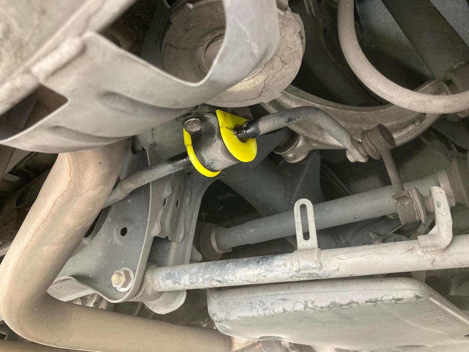 Amazon.com: Siberian Bushing Polyurethane Anti-Roll Sway Bar Rear ...
