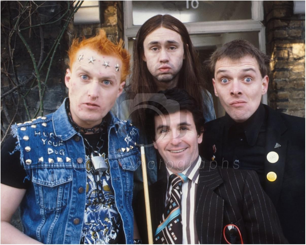 worldphotographs The Young Ones (TV) Ade Adrian Edmonson, Chris Ryan ...