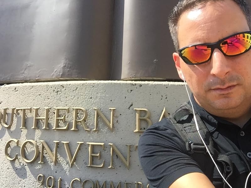 Am I a Replanter?: 30 Days of Discerning God's Call (Replant Series ...