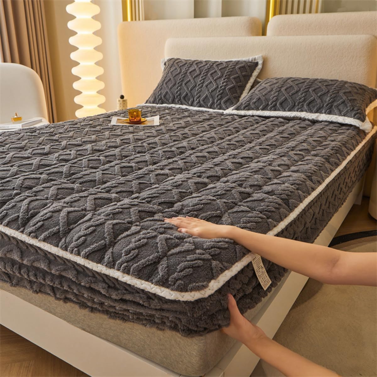Amazon.com: Lyvara Luxury Velvet Mattress Covers,Mattress Protector ...