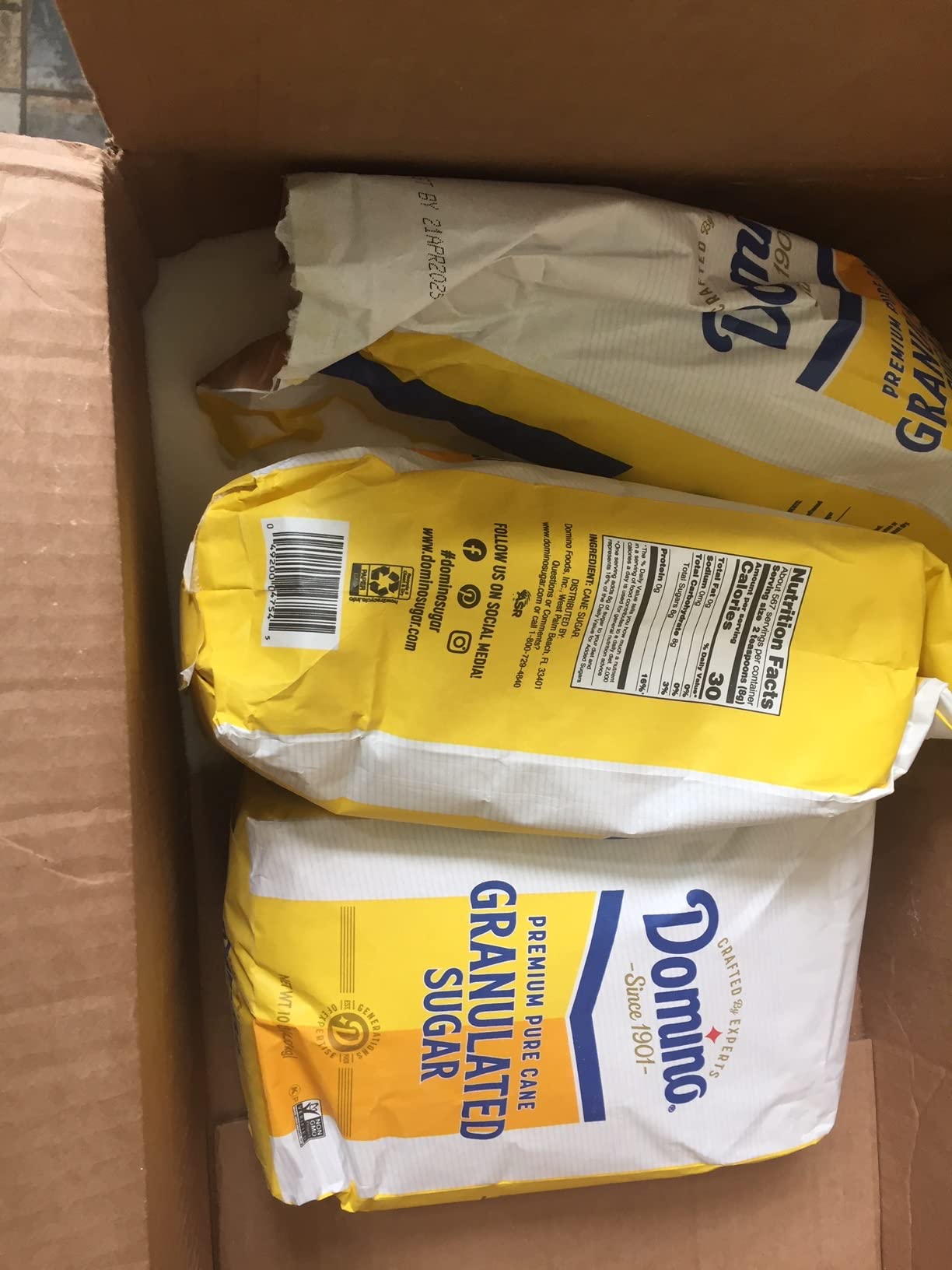 Amazon.com: Domino Sugar, Granulated, 25-Pound Bags : Grocery & Gourmet ...