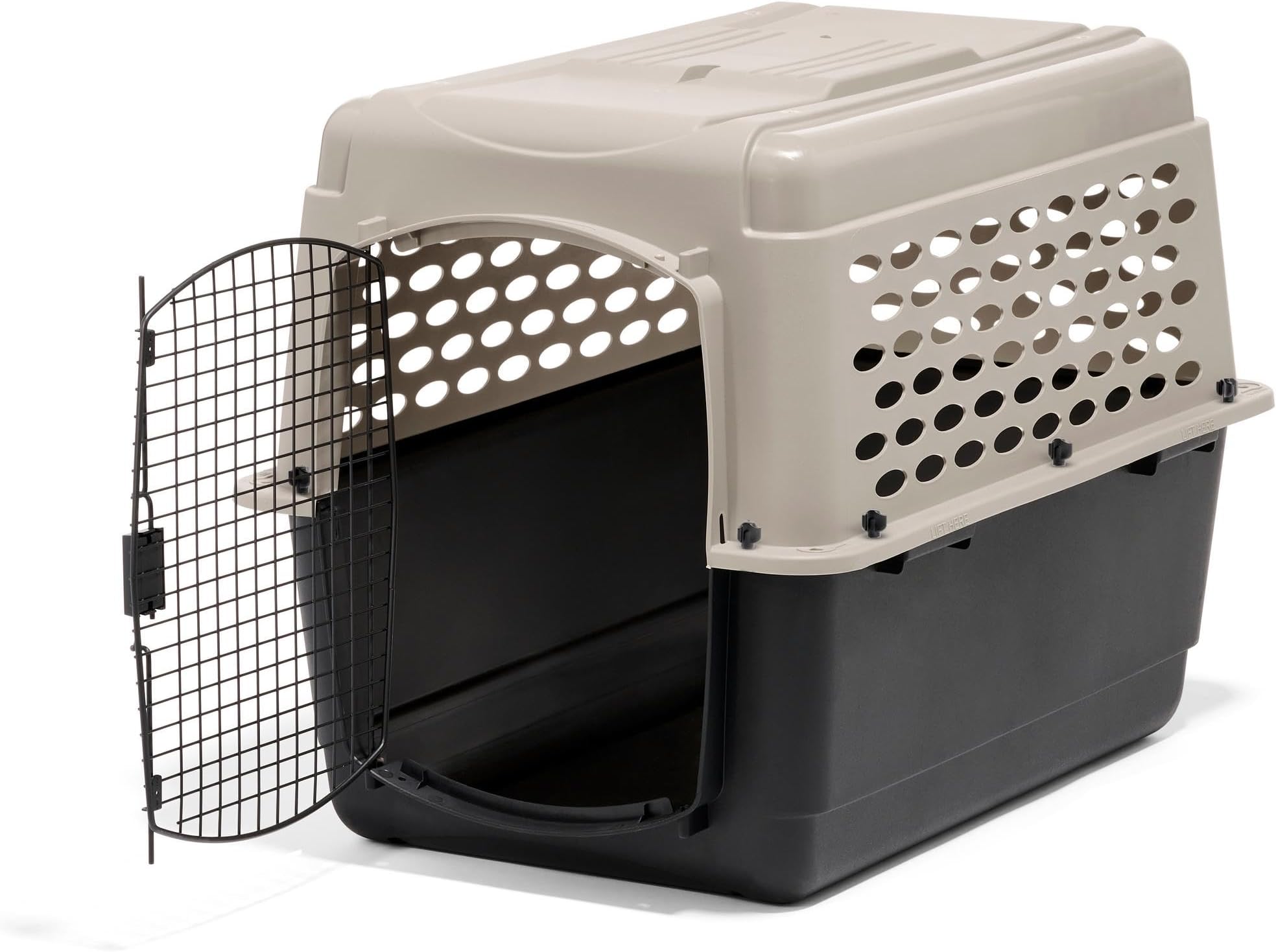 Amazon.com : Petmate Sky Kennel - IATA Compliant and Airline Approved ...