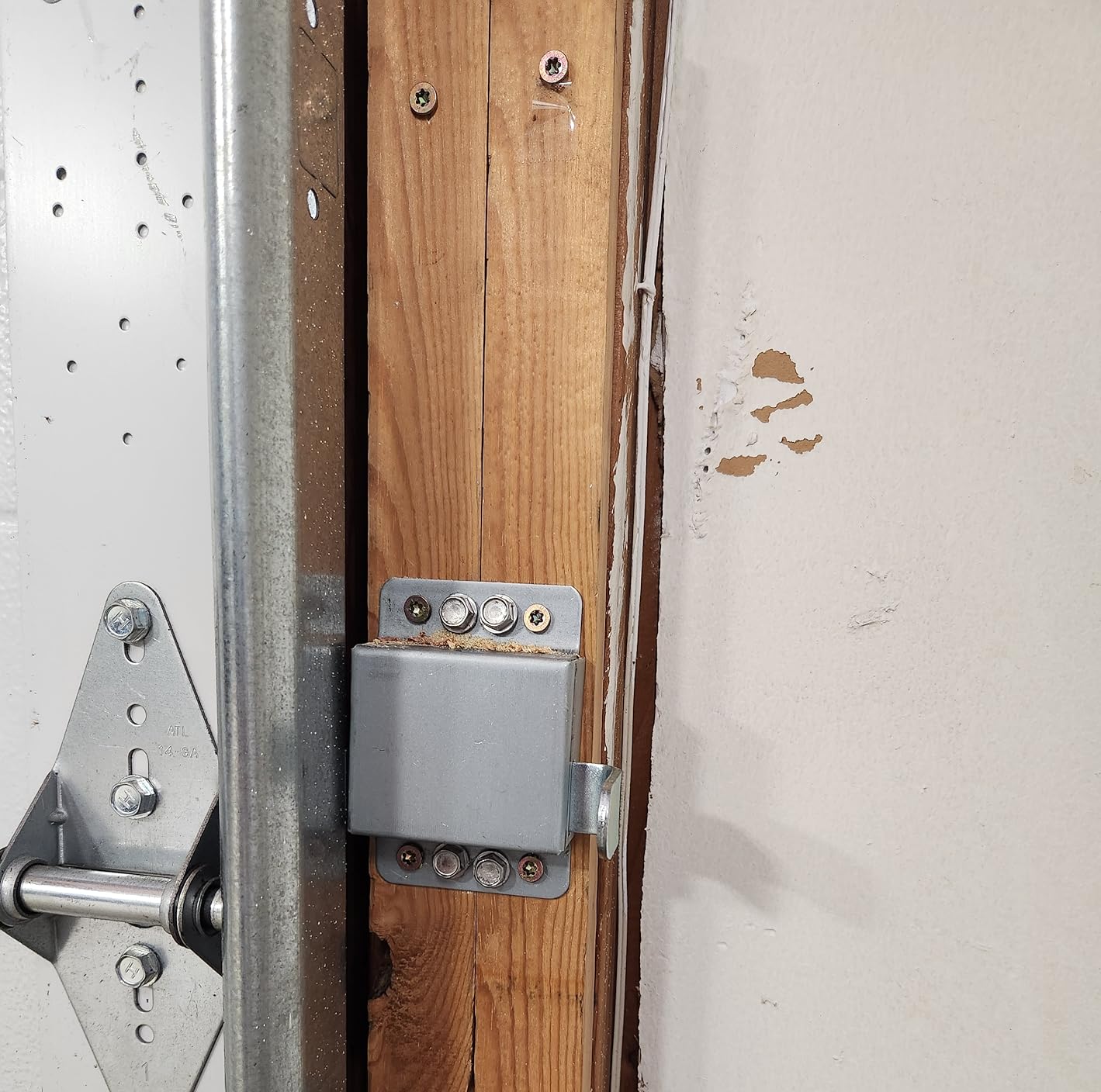 $2/mo - Finance Garage Door Side Lock Latch - Security Slide Door Locks ...