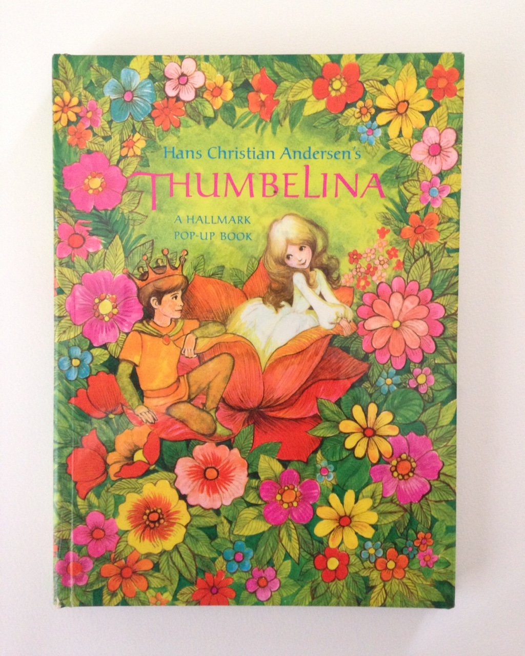 Thumbelina; a Hallmark Pop-Up Book: Hans Christian Anderson: Amazon.com ...