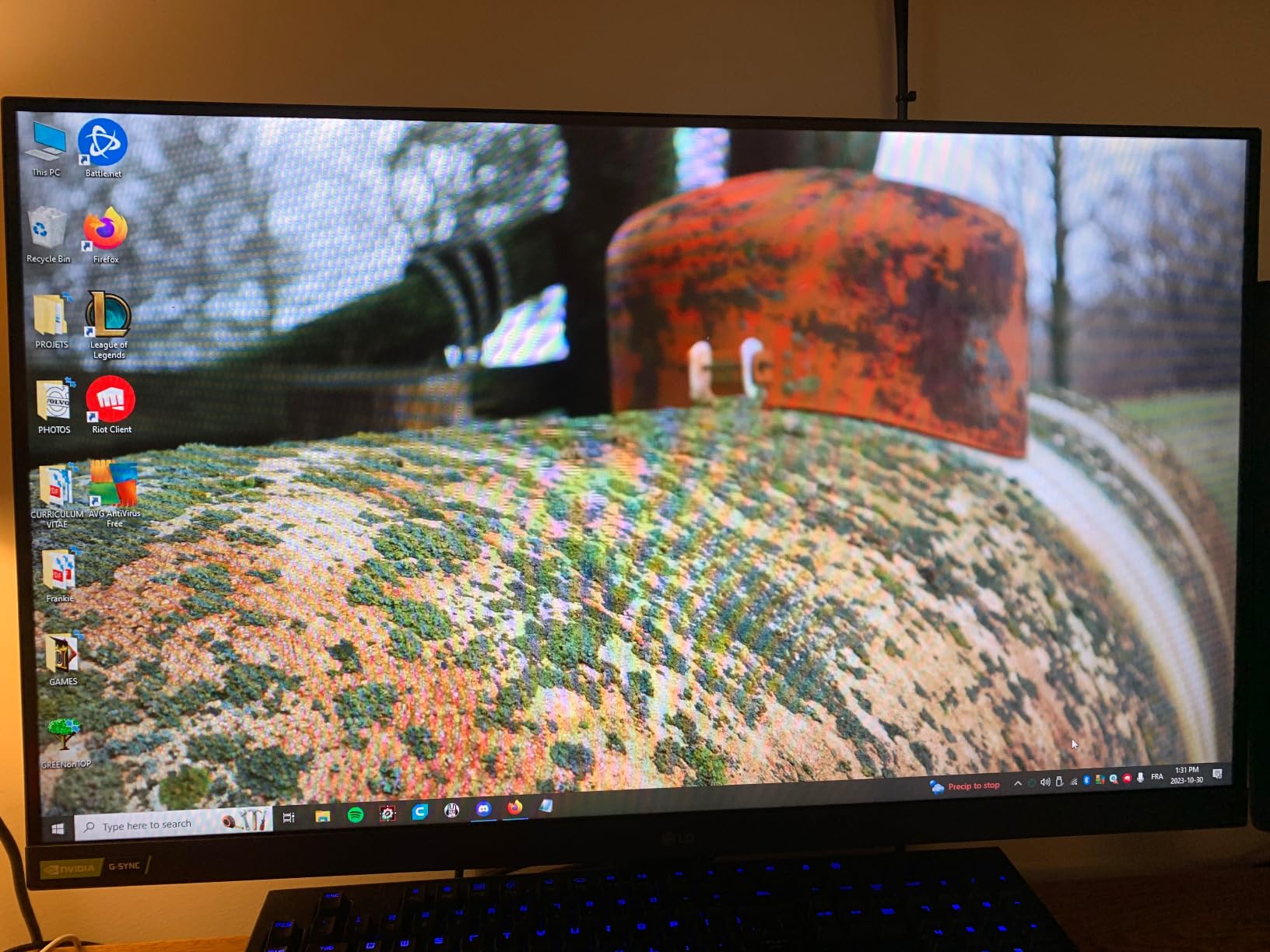 LG 32" Ultragear™ FHD nVIDIA® G-SYNC® Compatible 165 Hz 1MBR Monitor ...