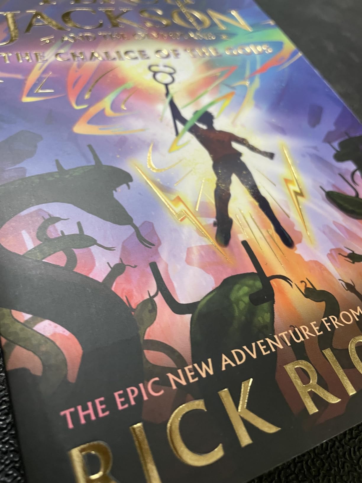 Percy Jackson and the Olympians: The Cha : Riordan, Rick: Amazon.in: Books