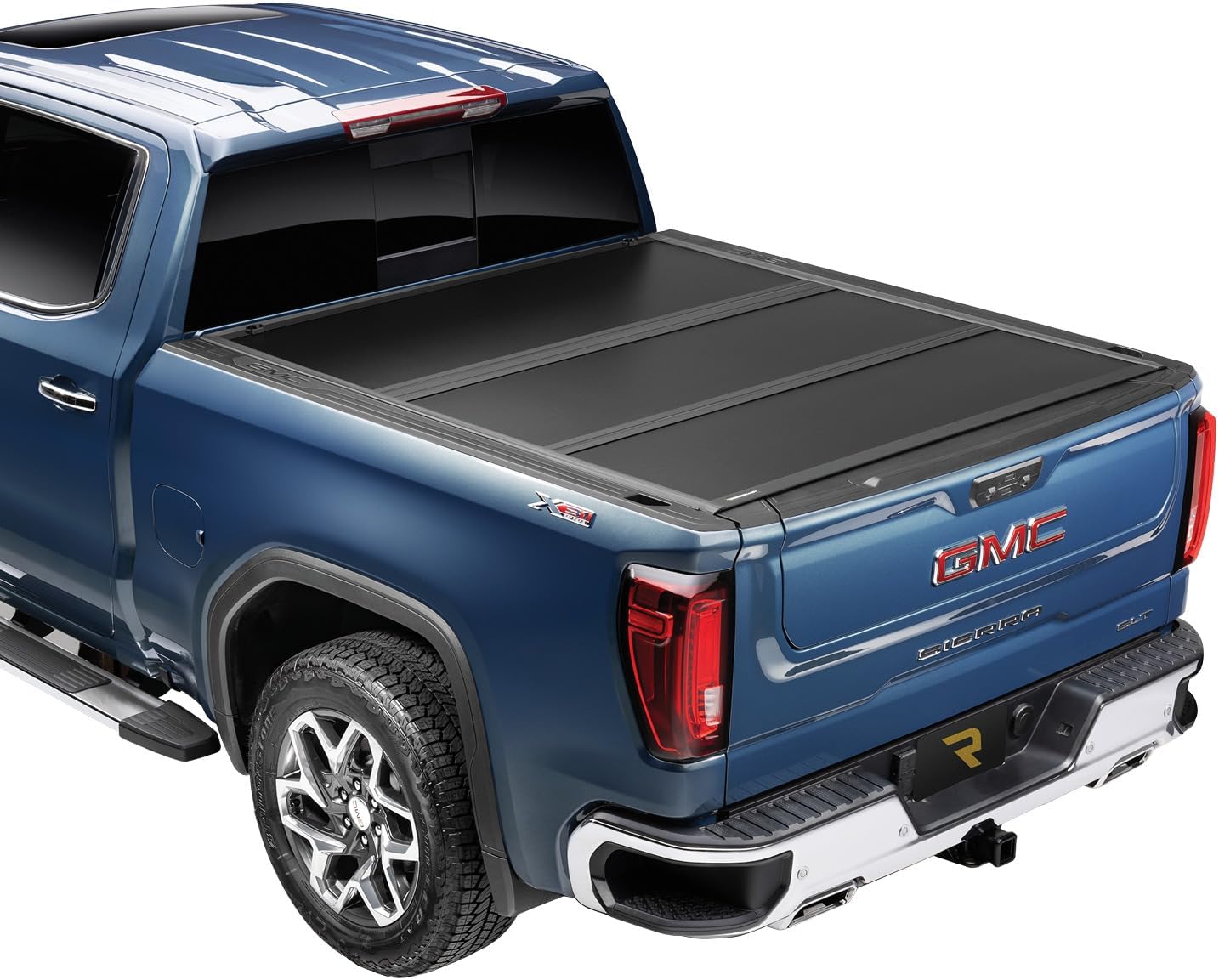 Amazon.com: RealTruck UnderCover Select Hard Folding Truck Bed Tonneau ...