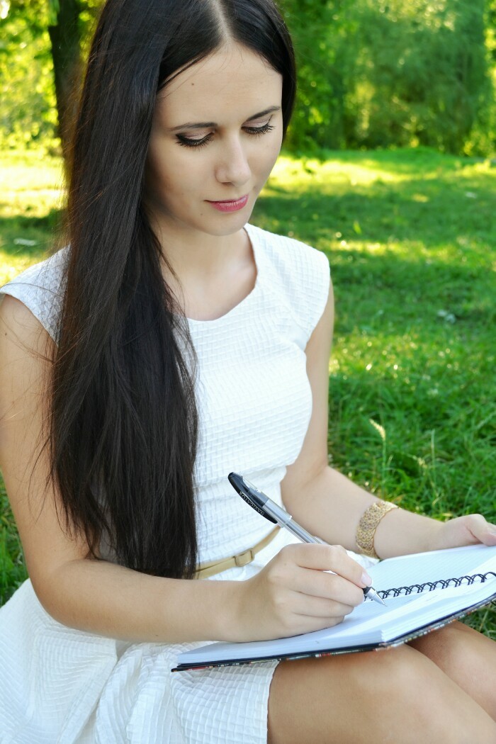 Amazon.com: Hayley Hunter: books, biography, latest update