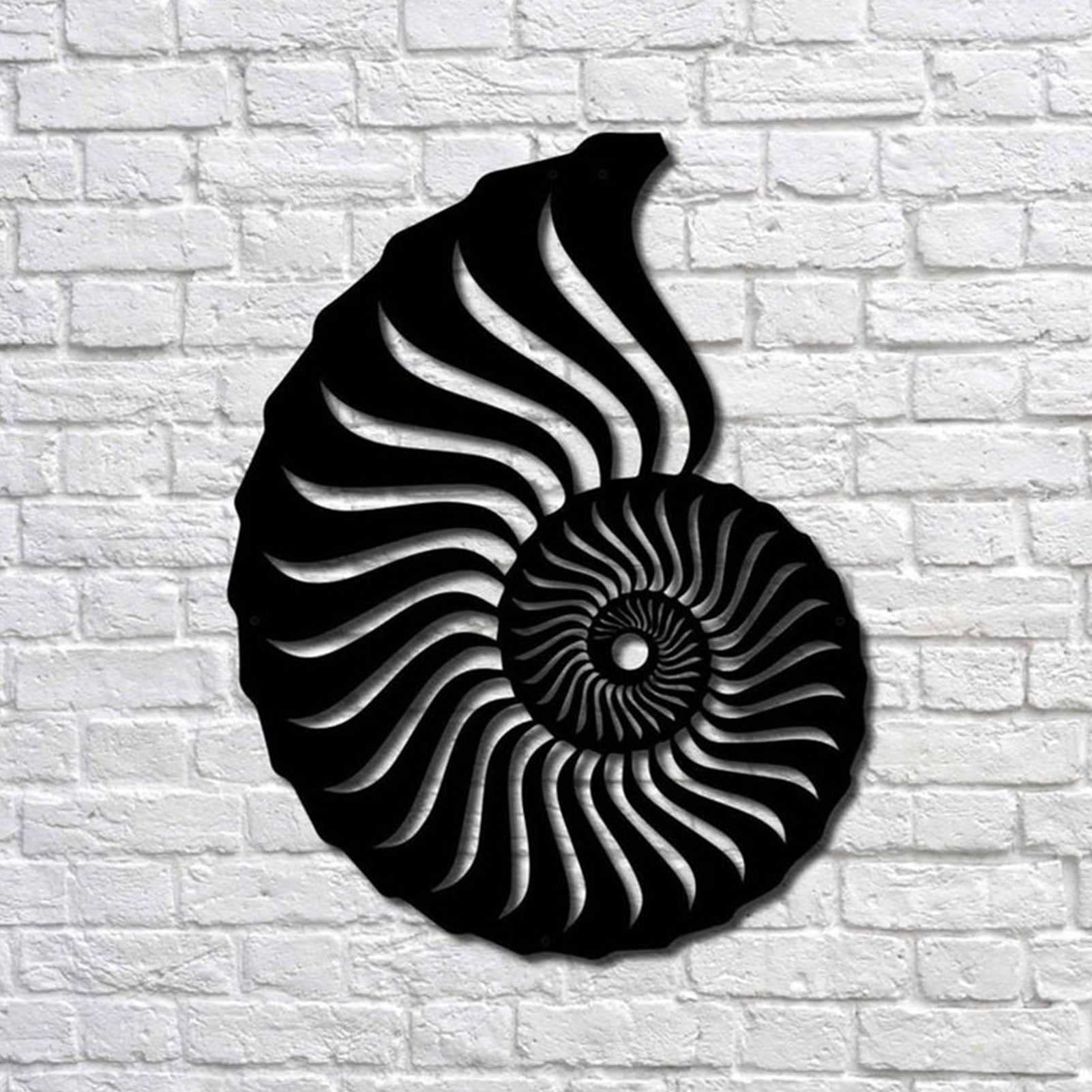 Disegno Della Conchiglia Del Nautilus Con Camera