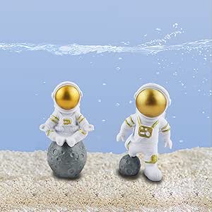 FuninCrea 2 Pack Astronaut Small Aquarium Ornaments, Cute Resin Fish ...