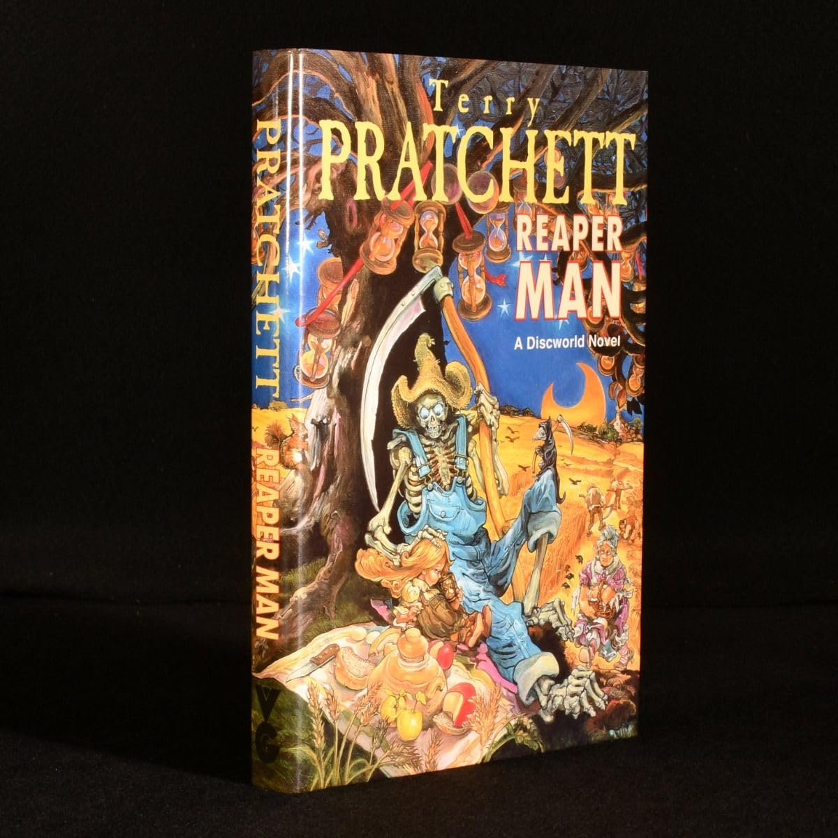 Reaper Man: Pratchett, Terry: 9780575049796: Amazon.com: Books