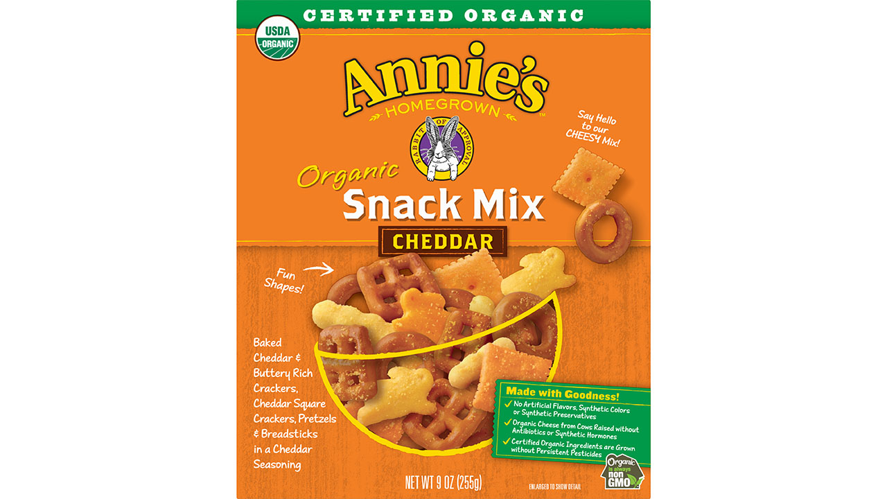 Watch Annie's Homegrown Organic Snack Mix Cheddar 360 Spin on Amazon Live