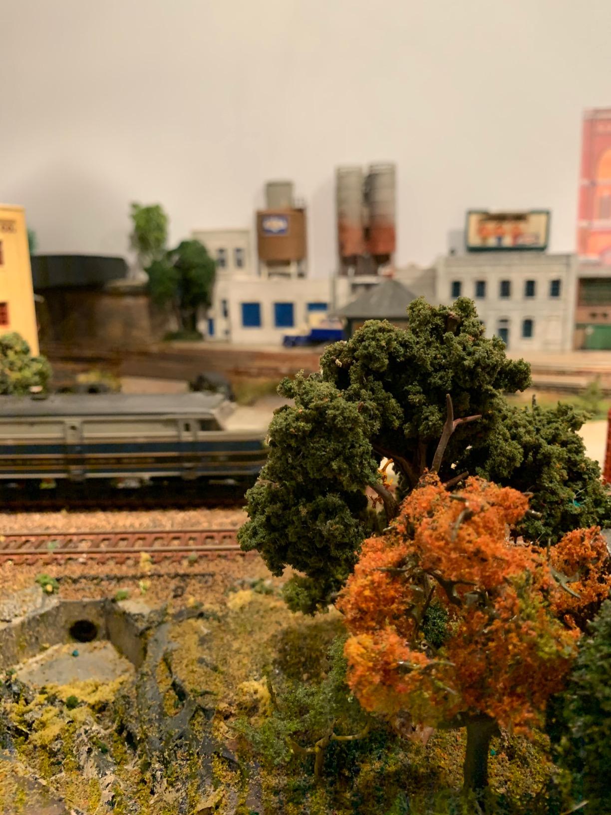 Amazon.com: Midwest Products 3015 5-Pack Model Railroad Cork HO Roadbed ...