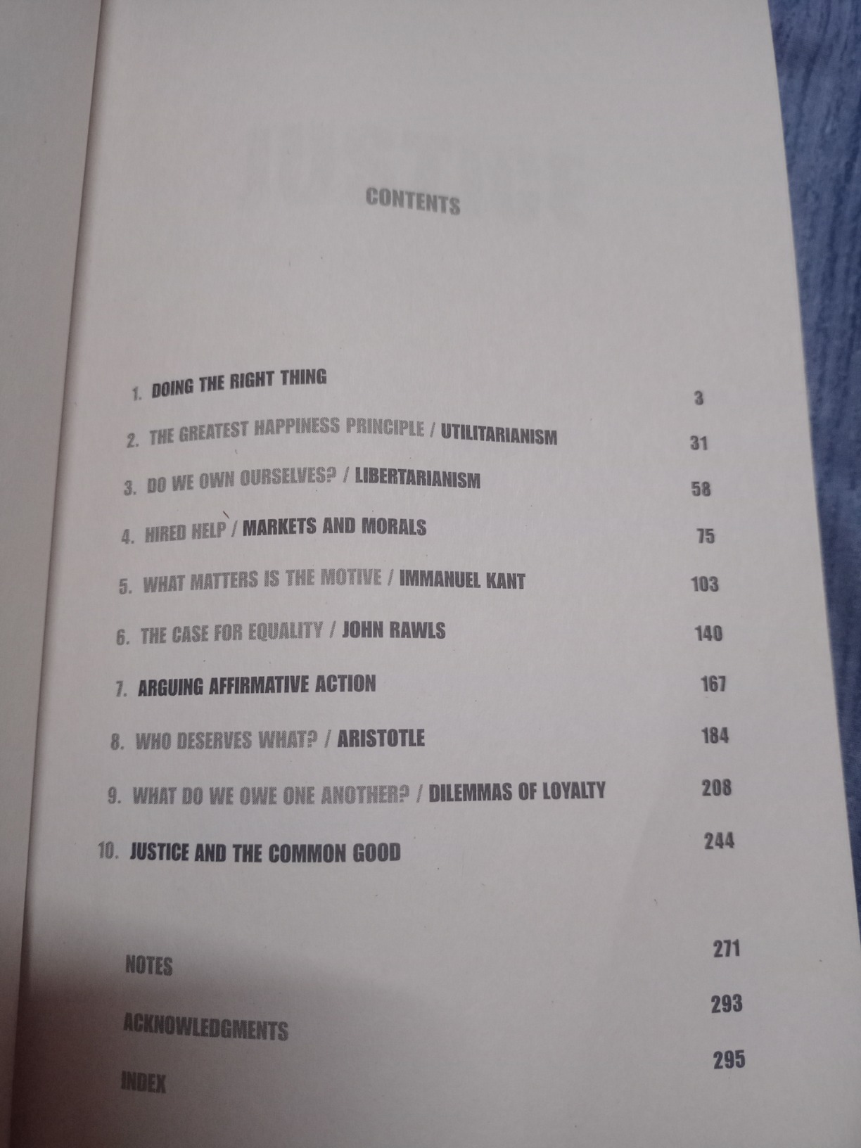 Buy Justice : What's the Right Thing to Do? Book Online at Low Prices ...