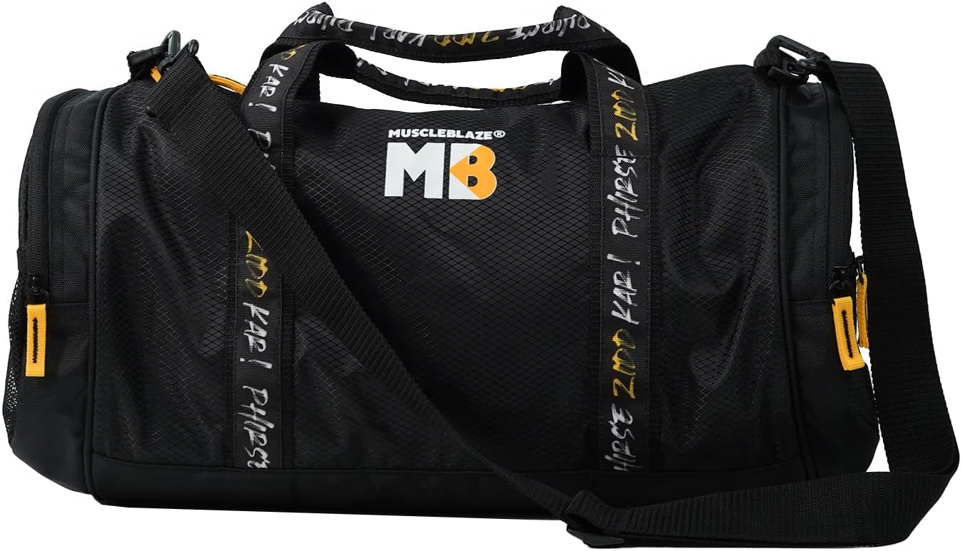 Amazon.com | MuscleBlaze Gym Bag (Phirse Zidd Kar), Black, 30 l (Pack ...