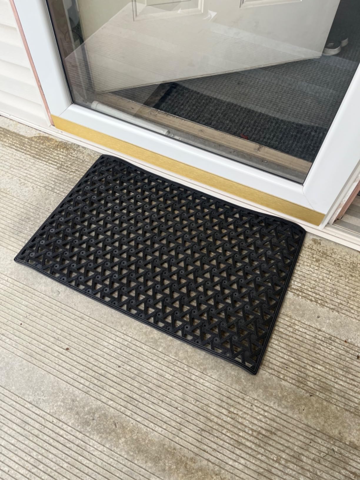 DEXI Door Mat, Non Slip Welcome Mat Traps Dirt Drainage Doormat, Low ...