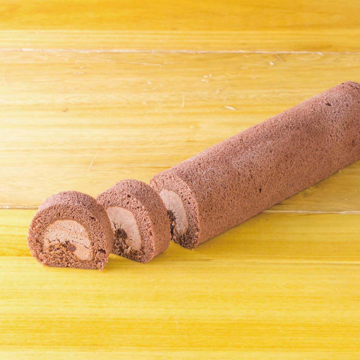 Amazon.co.jp: [冷凍]Dolceze ロールケーキ(ハイカカオチョコ) 1本 : 食品・飲料・お酒