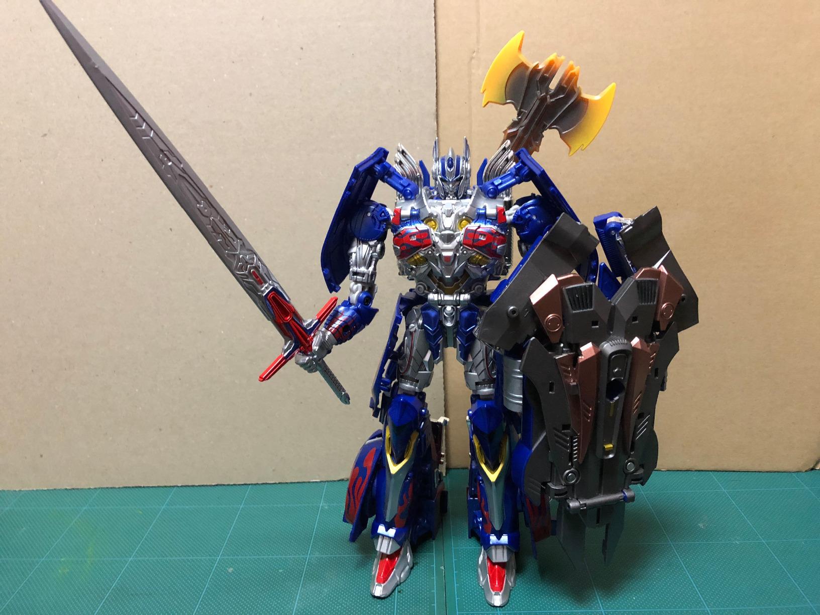 Amazon.co.jp: Transformers TLK-15 Calibur Optimus Prime : Toys & Games