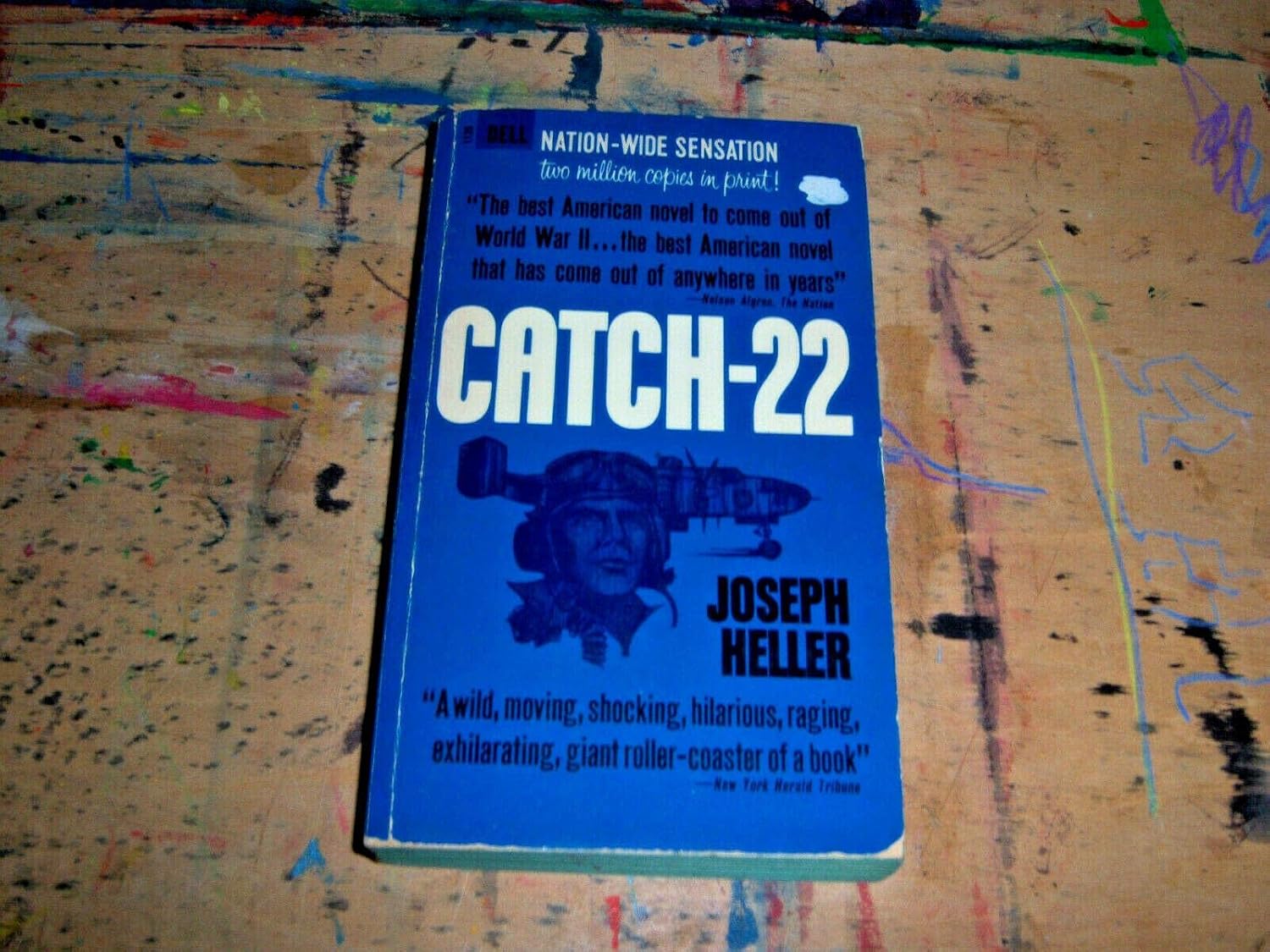 Catch 22 : HELLERS, JOSEPH.: Amazon.es: Libros