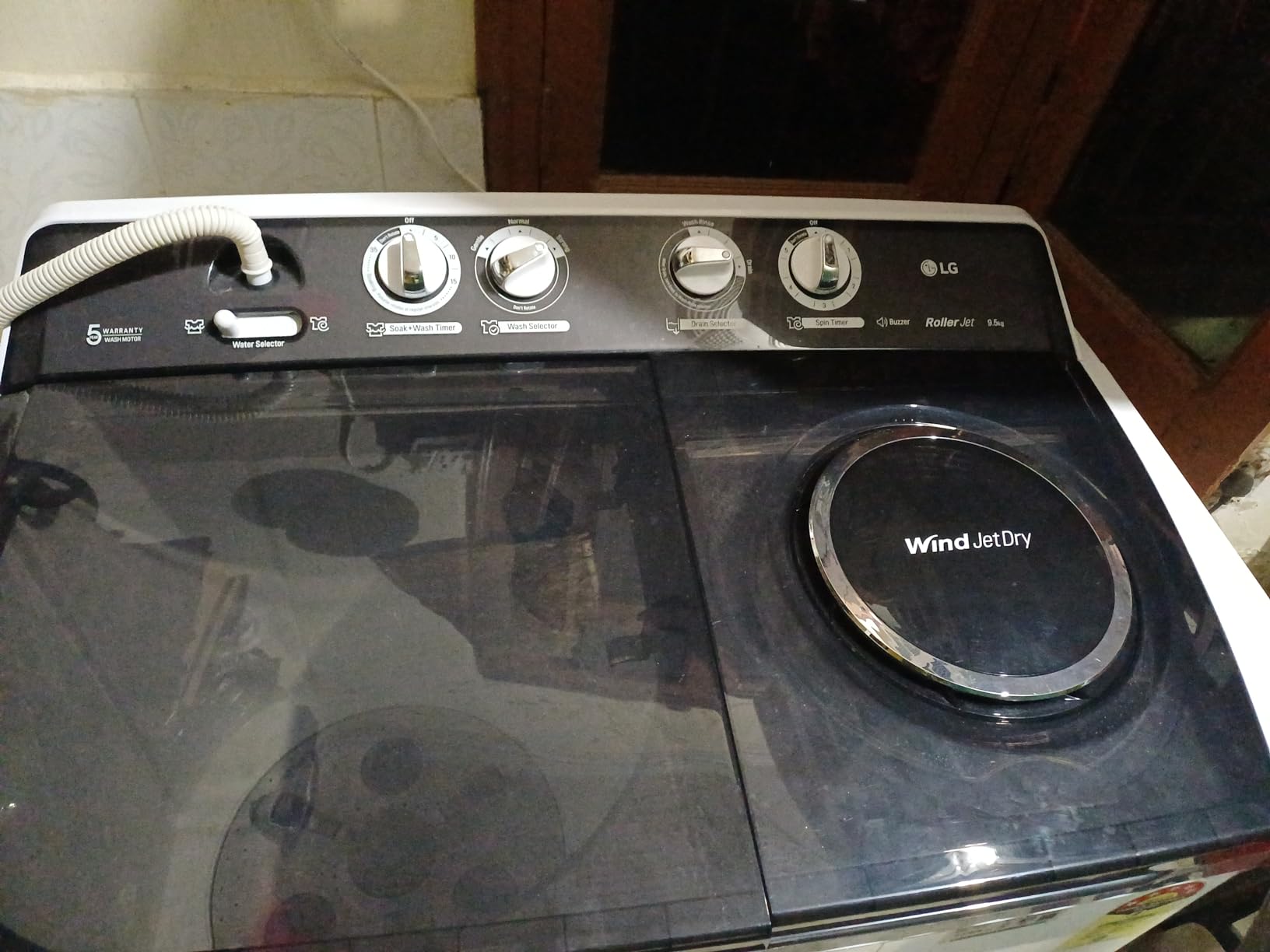 LG 10.5 kg 5 Star Wind jet dry Semi-Automatic Top Load Washing Machine ...