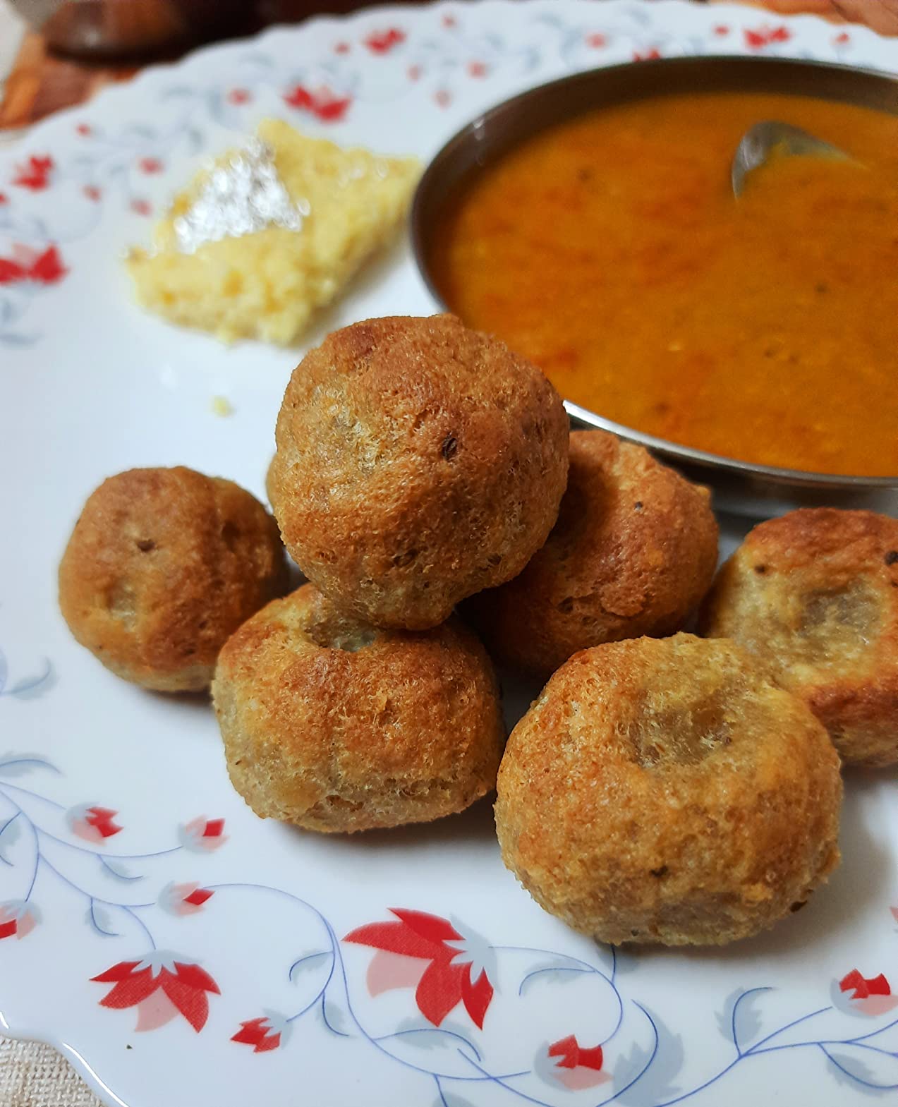 Gangwal Bafla Aata 1kg Bati Atta | Thick Wheat Flour : Amazon.in ...