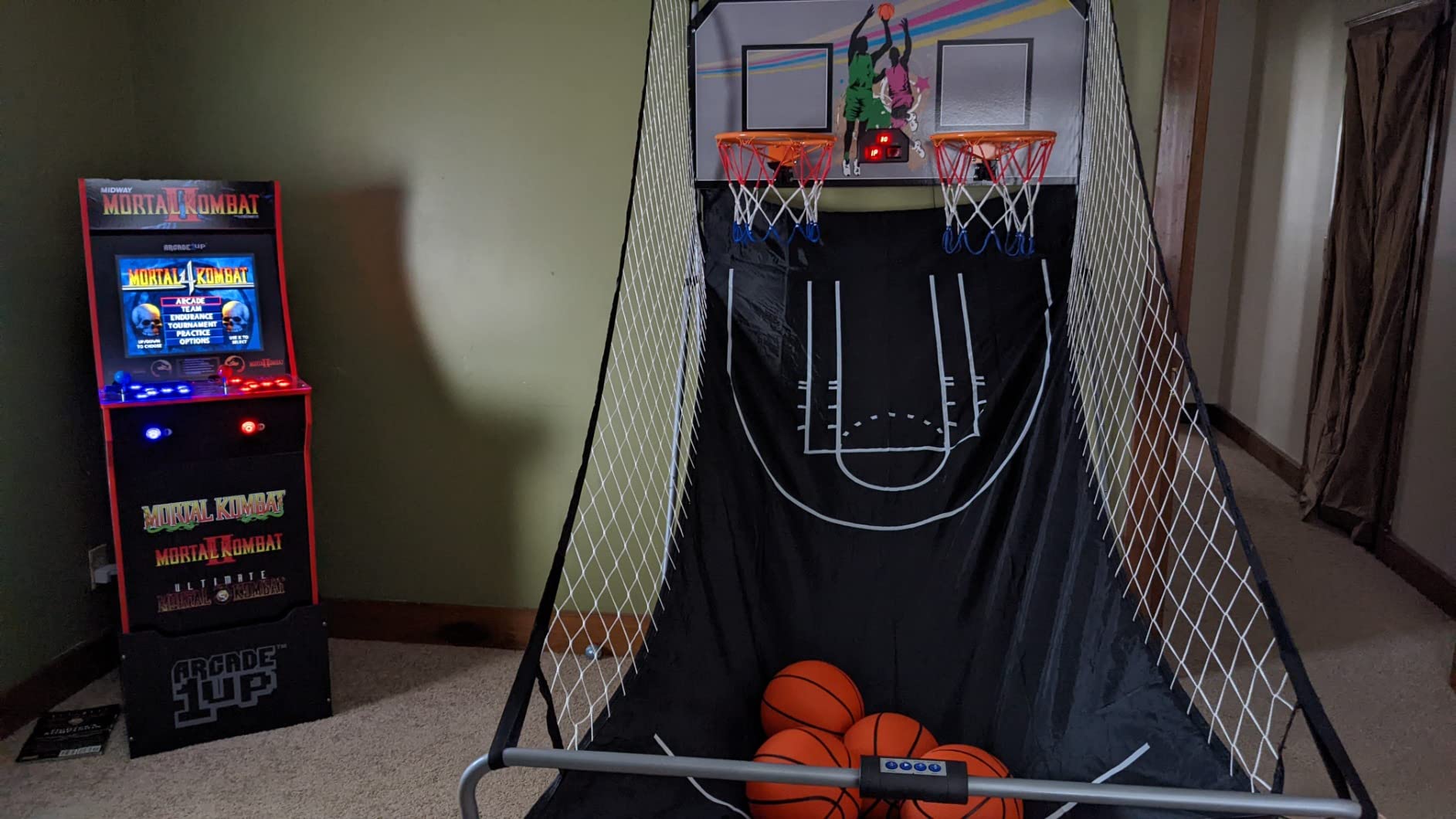 $20/mo - Finance Giantex Foldable Basketball Arcade Game, 8 Game ...