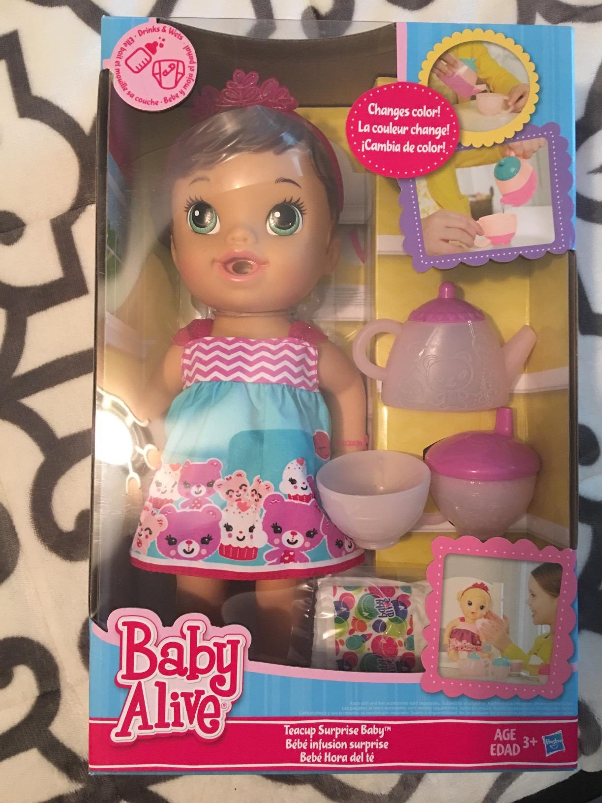 Amazon.com: Baby Alive Lil' Sips Baby Has a Tea Party Doll (Brunette ...