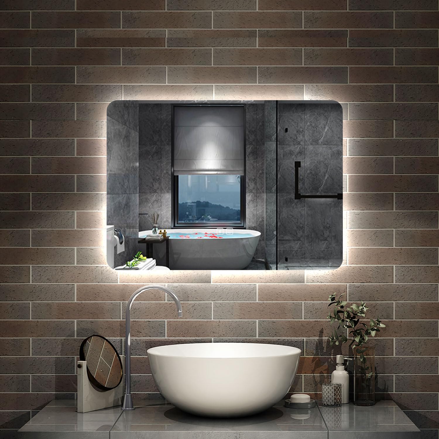 800 X 600 mm Illuminated Bluetooth Bathroom Mirrors with Shaver Socket ...