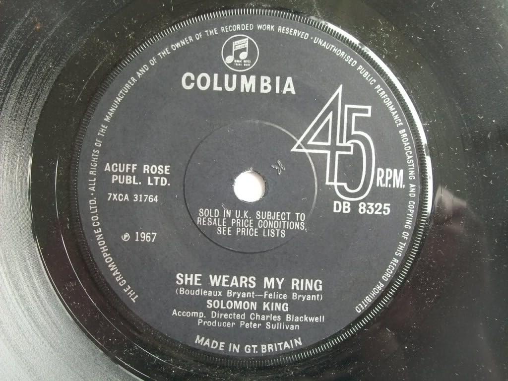 She Wears My Ring by Solomon King: Amazon.co.uk: CDs & Vinyl