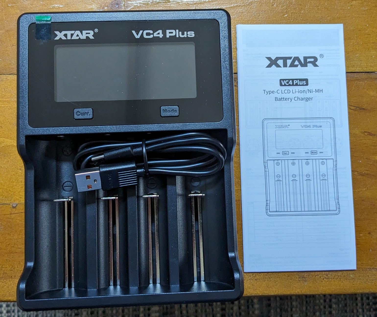 Universal Smart 4 Bay Battery Charger XTAR VC4 PLUS Type C LCD 18650 Battery Charger for 3.7V 3 ...