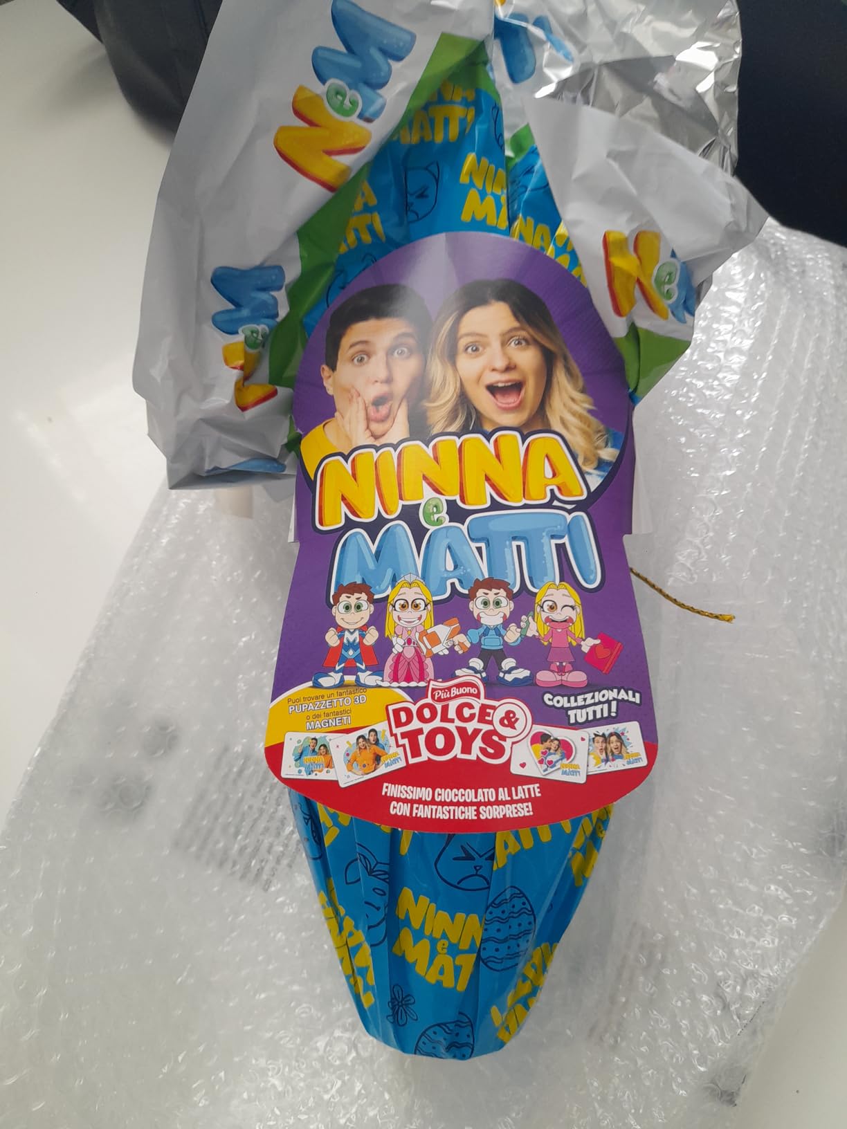 NINNA e MATTI Uovo di Pasqua 250gr, Finissimo Cioccolato a Latte, Con ...