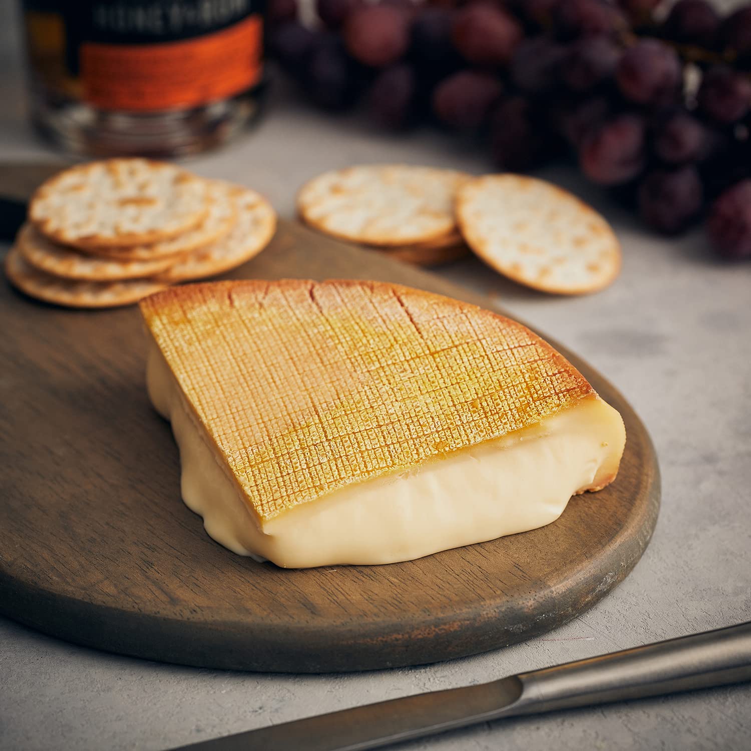 Stinking Bishop Semi Soft Cheese, 500 g (Pack of 1) : Amazon.co.uk: Grocery