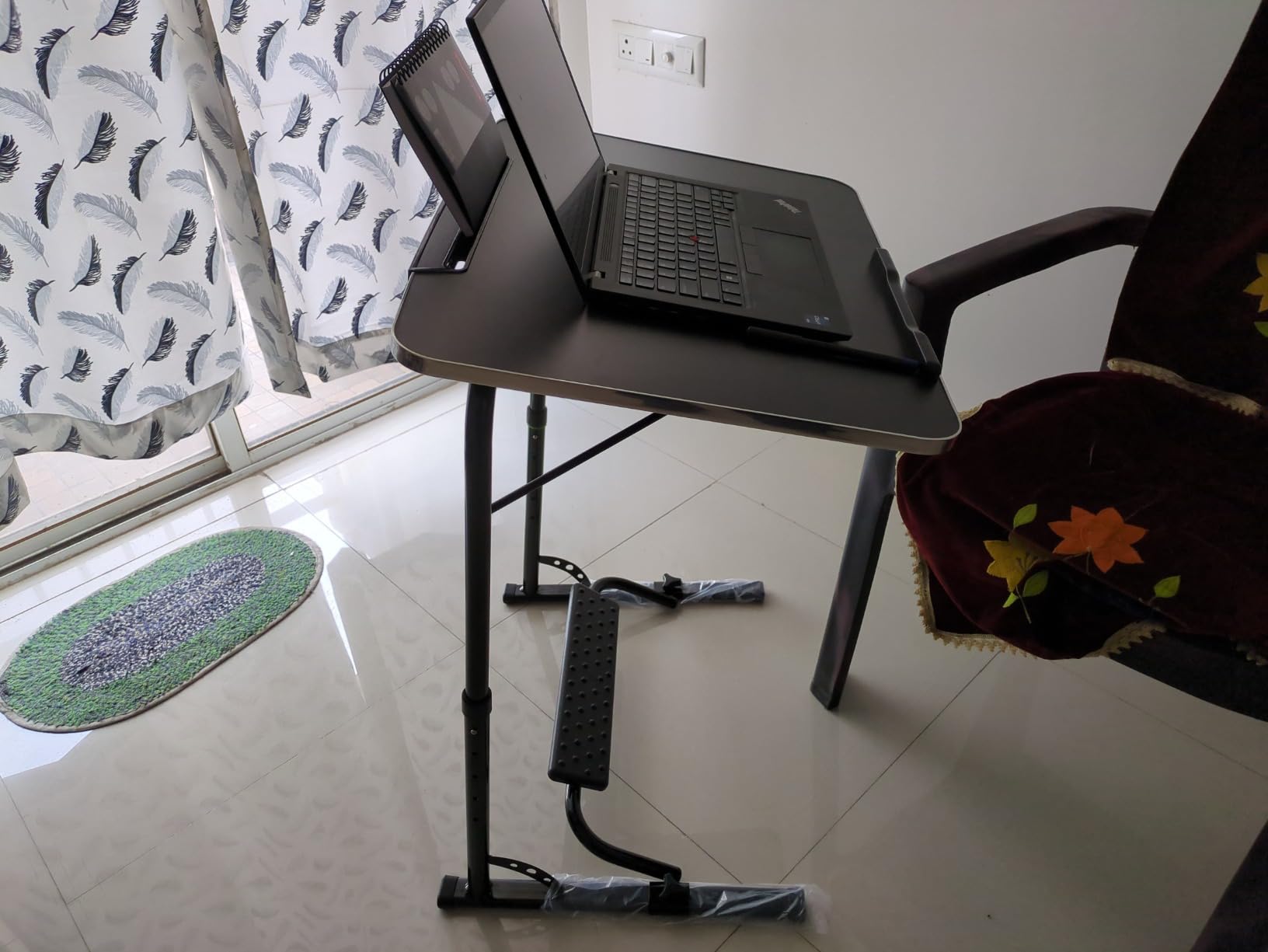 Amazon Basics Height Adjustable Laptop Table | Adjustable Table Angle ...